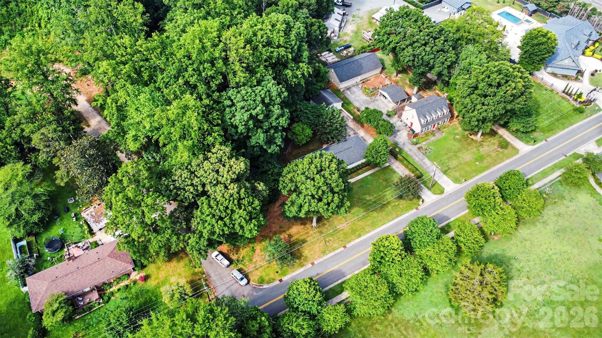 Photo 35 of 7048 Delta Lake Drive, Charlotte, NC