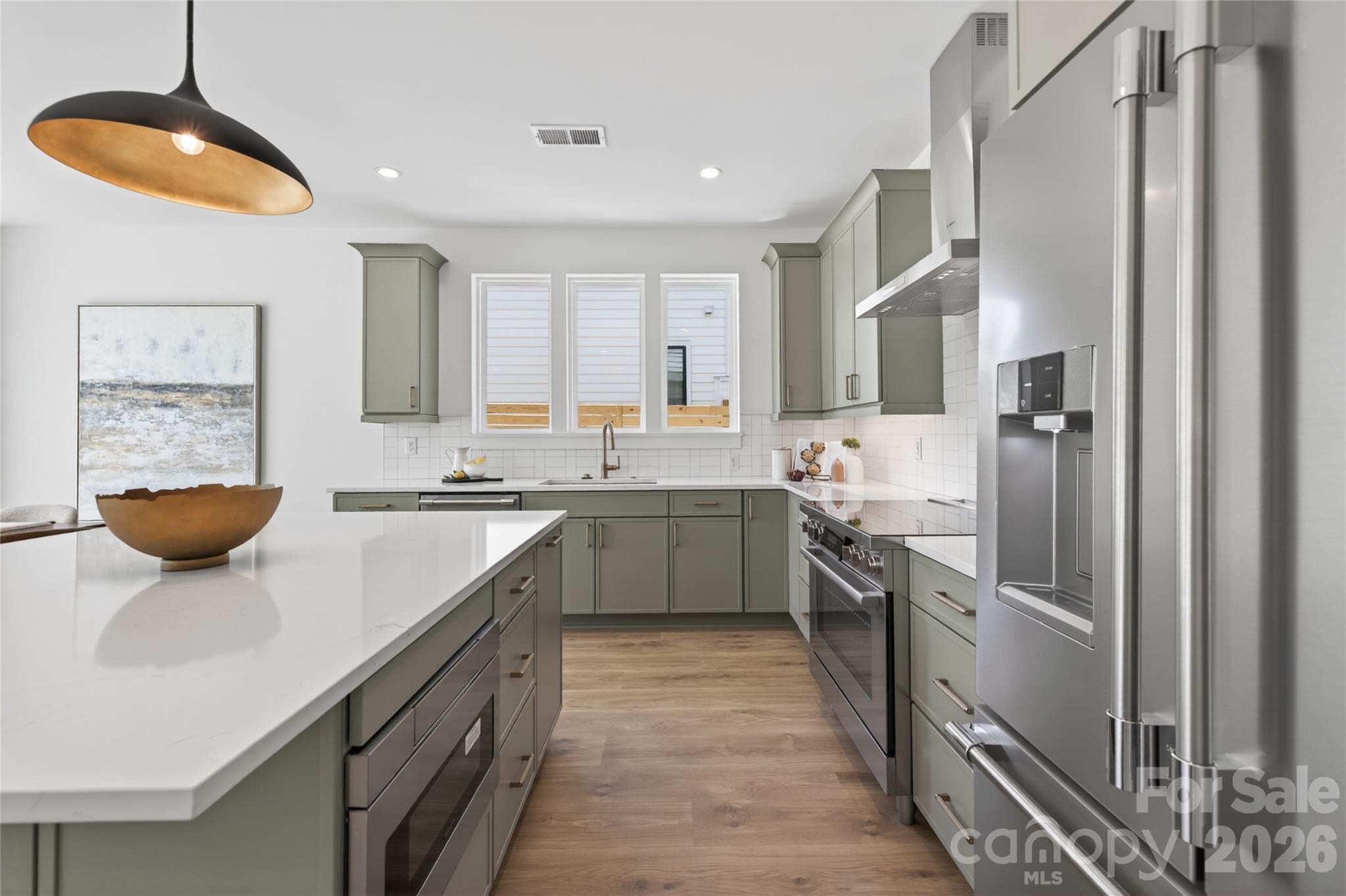 408 Dover Avenue, Charlotte, NC - photo 11 of 36