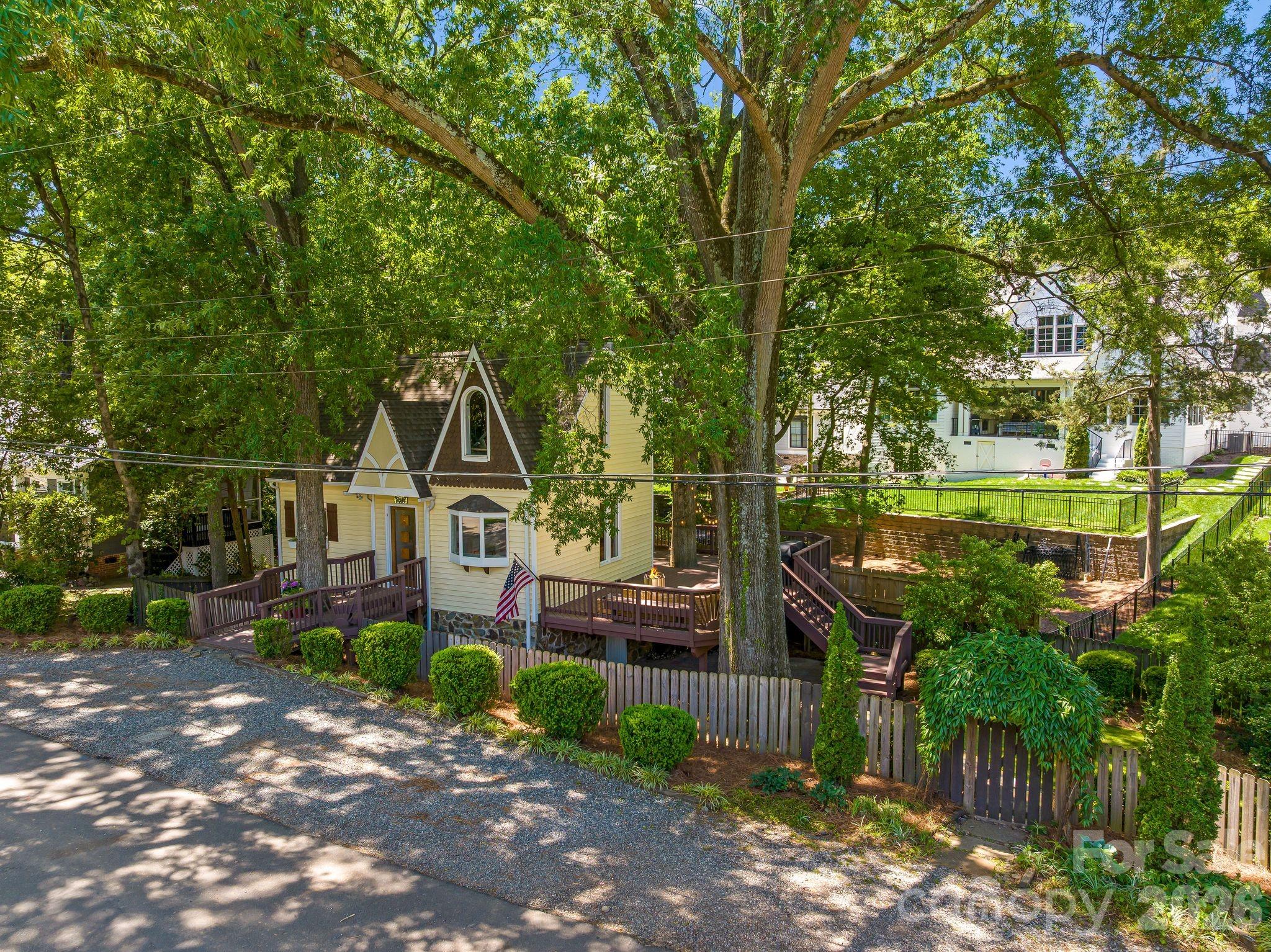 Photo 35 of 1512 Ideal Way, Charlotte, NC