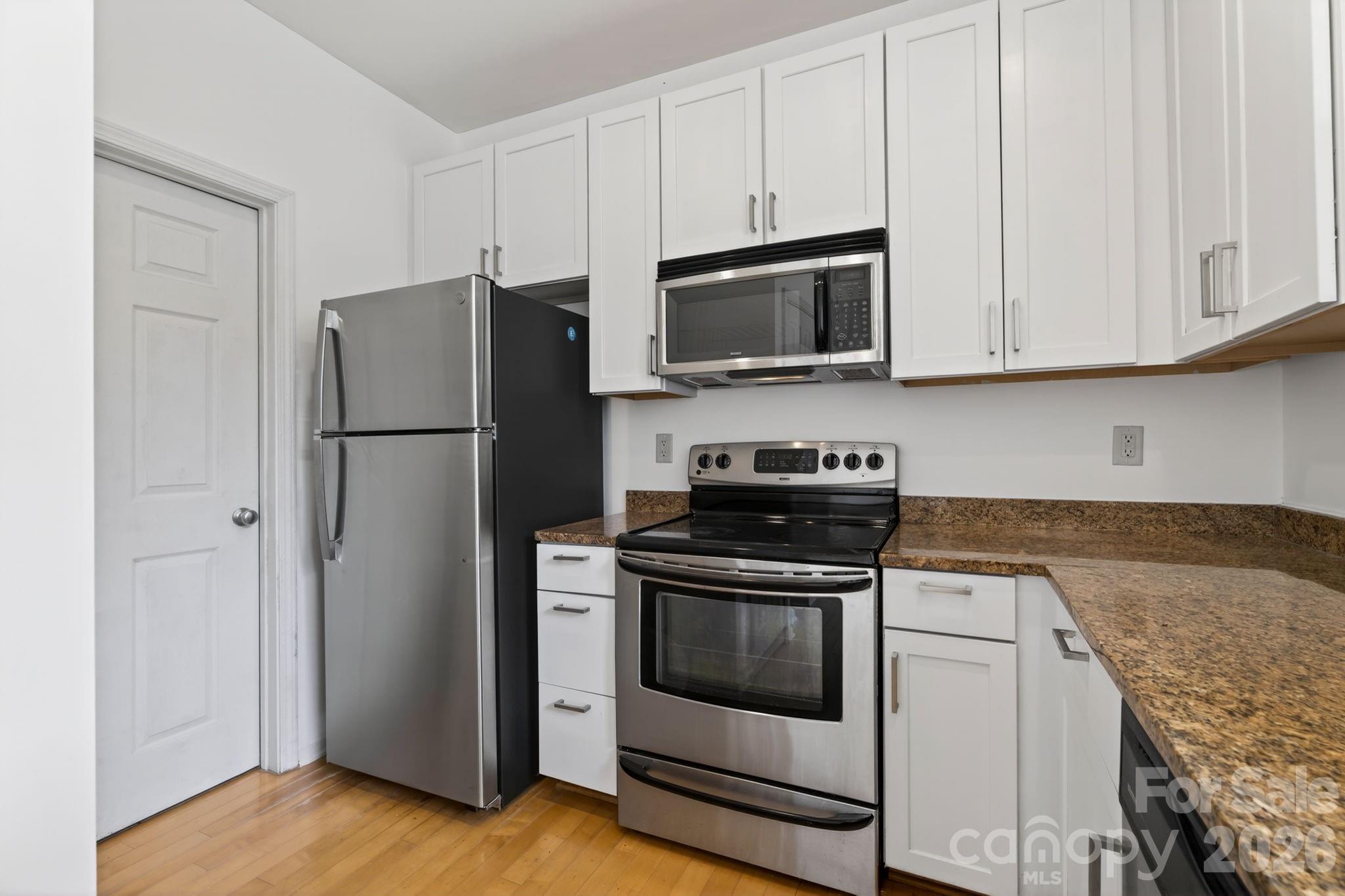 Photo 11 of 649 Raphael Place, Charlotte, NC