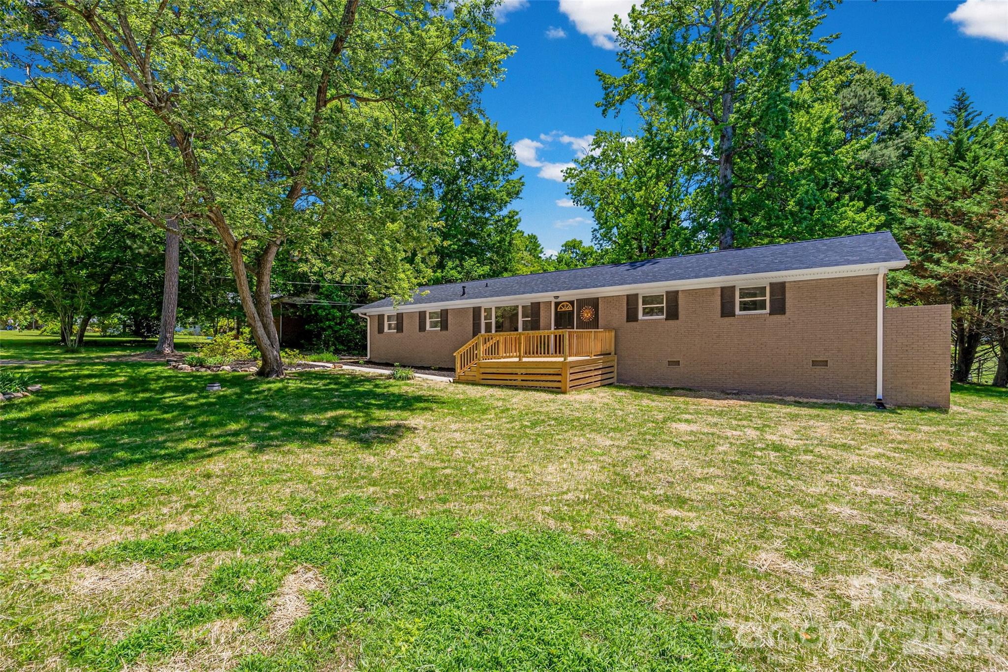 Photo 24 of 2111 Shalimar Drive, Charlotte, NC