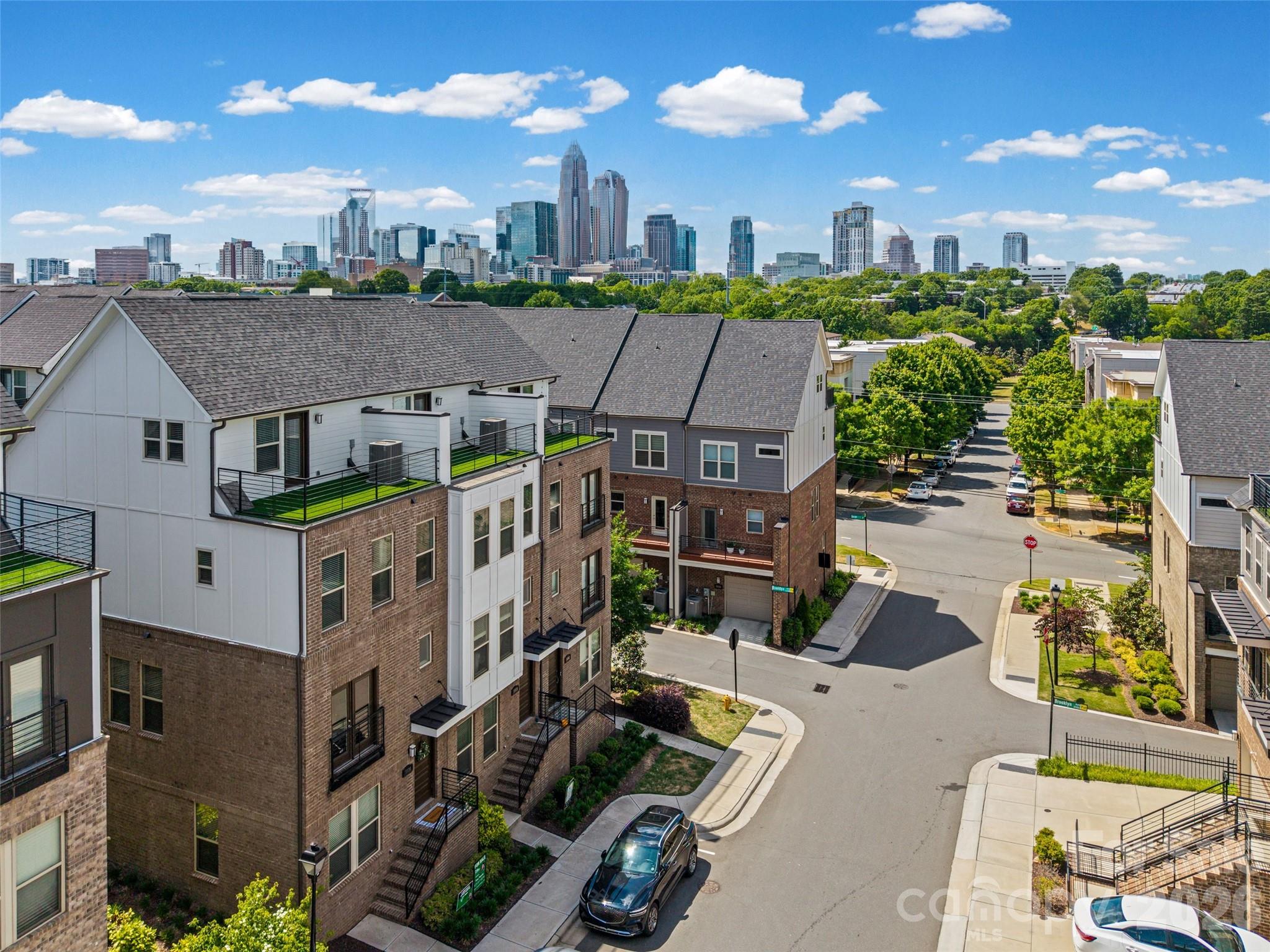 Photo 28 of 16034 Roscoe Lane, Charlotte, NC
