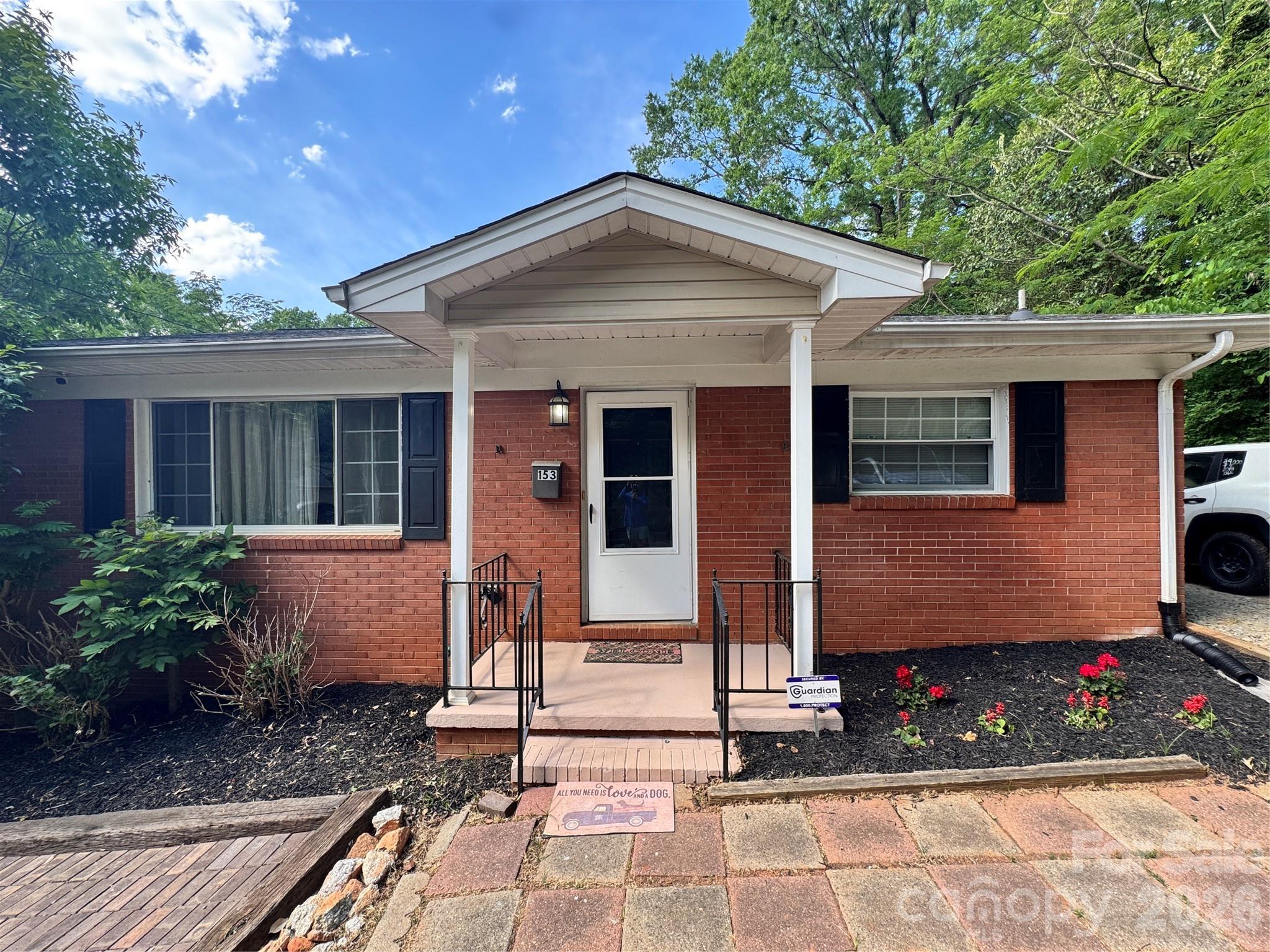 153 American Avenue NE, Concord, NC - photo 3 of 42