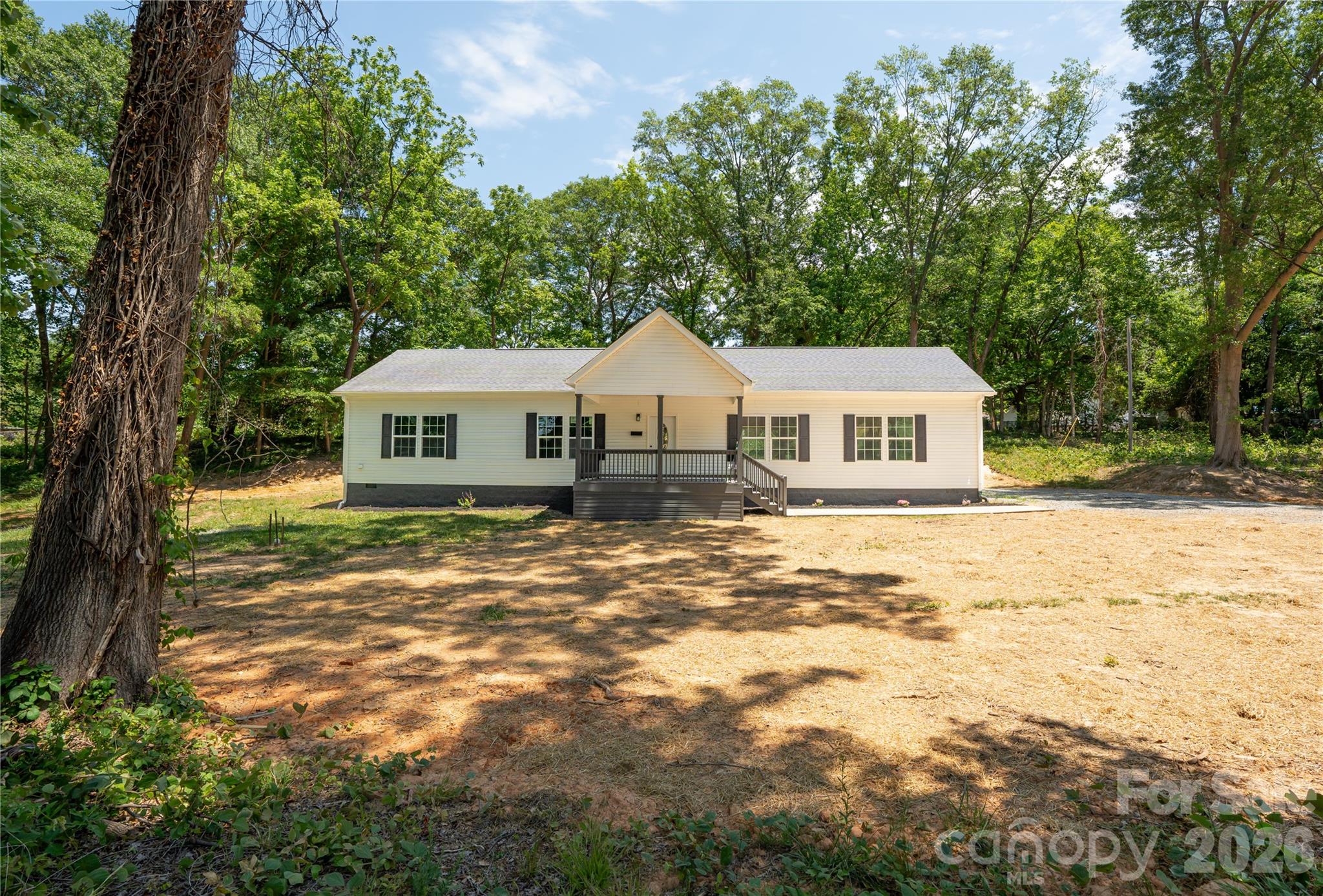 102 E WILKINS Street, Dallas, NC