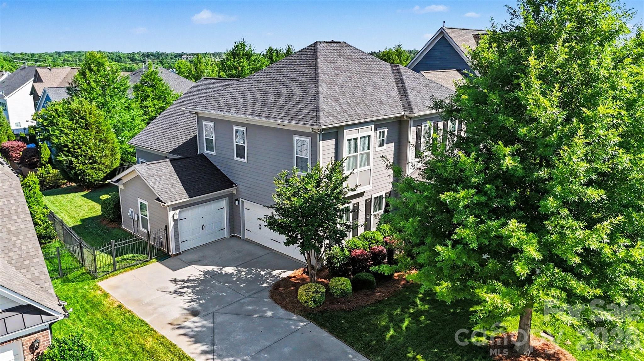 221 Hampton Trail Drive, Fort Mill, SC - photo 2 of 49