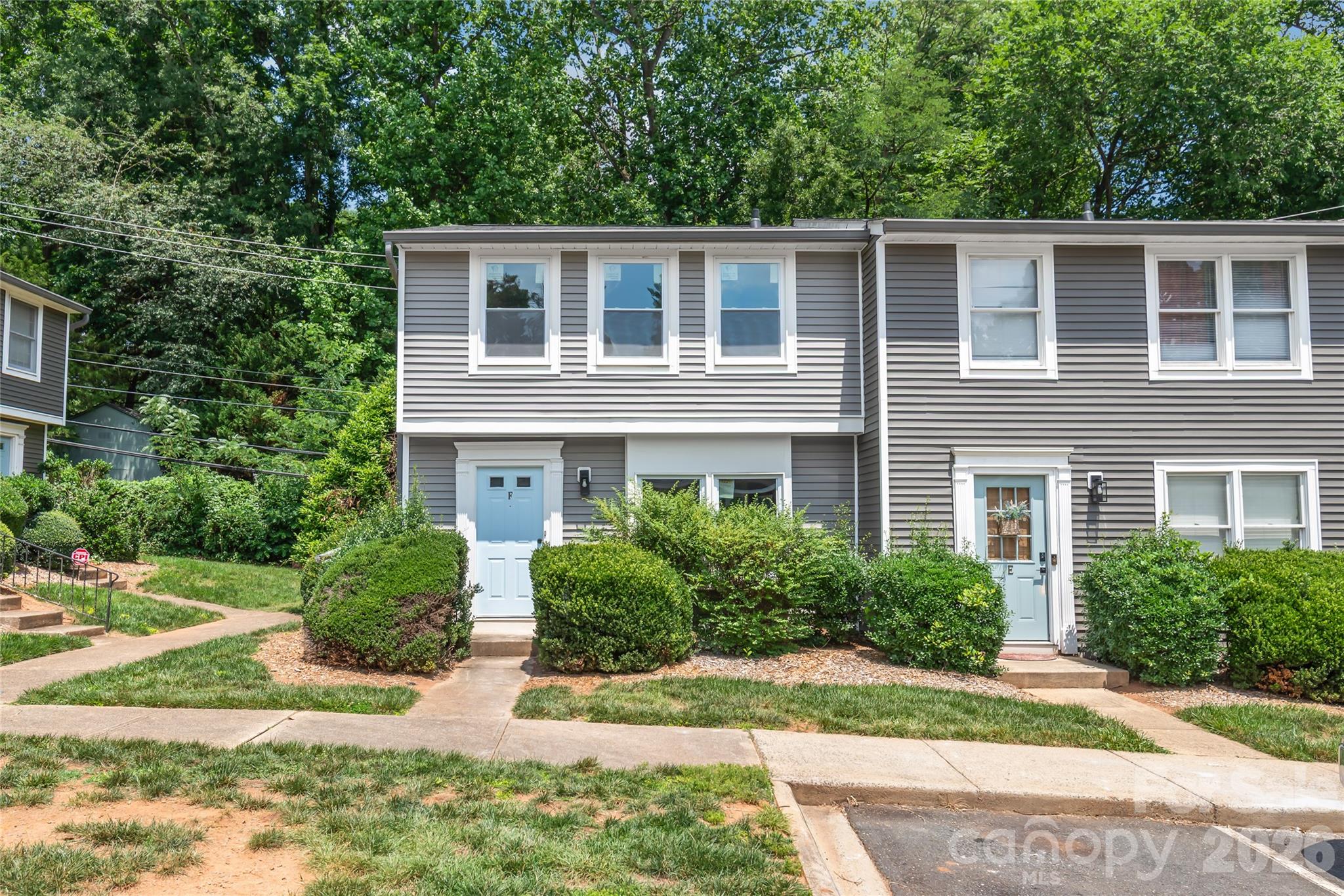 Photo 33 of 1221 Scaleybark RoadF, Charlotte, NC