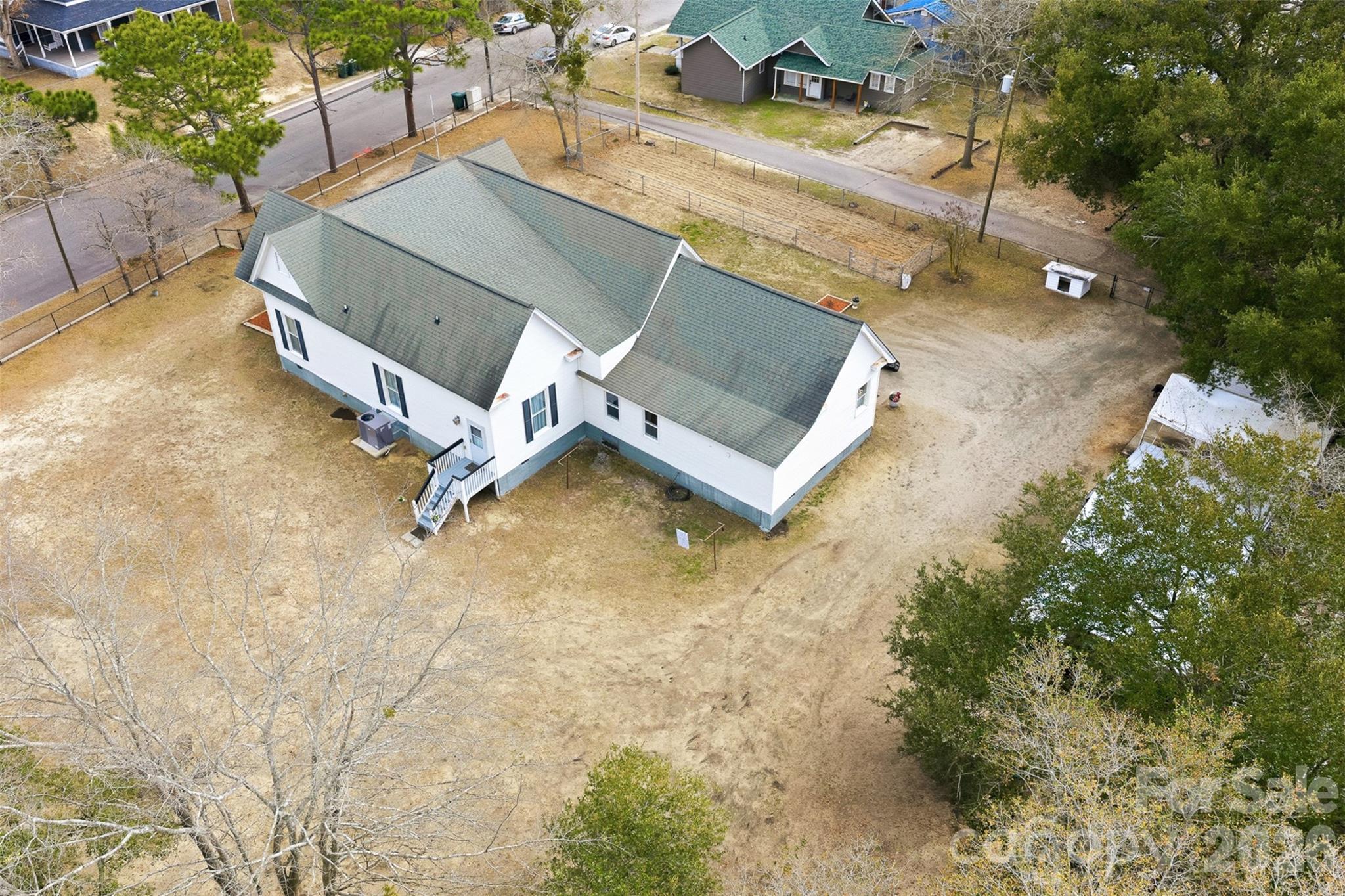207 Oak Avenue, Hamlet, NC - photo 28 of 30
