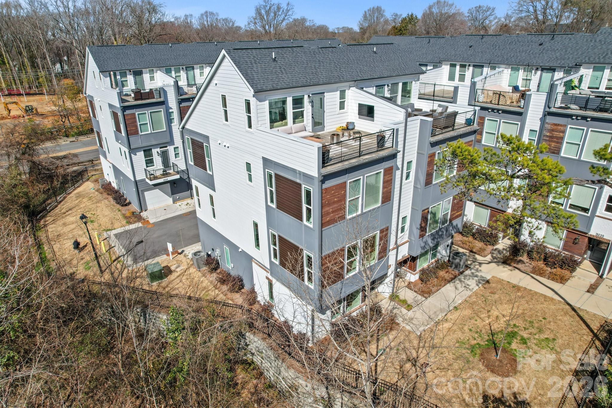 6021 Irwins Branch Drive, Charlotte, NC - photo 38 of 41