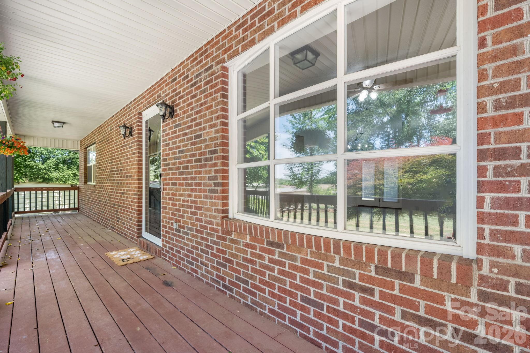 Photo 4 of 119 Nevermore Lane, Statesville, NC