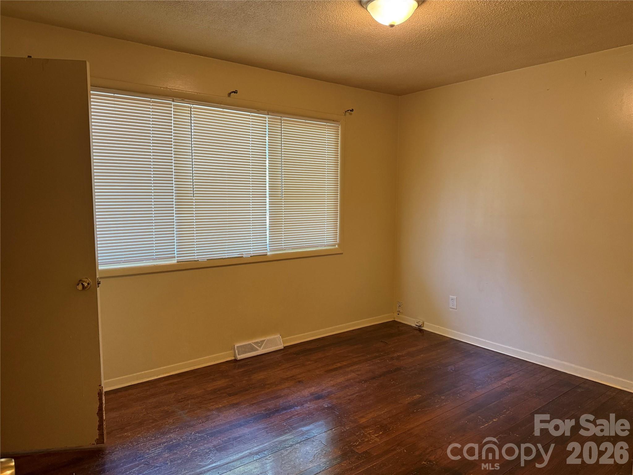 Photo 4 of 4101 Foxford Place, Charlotte, NC