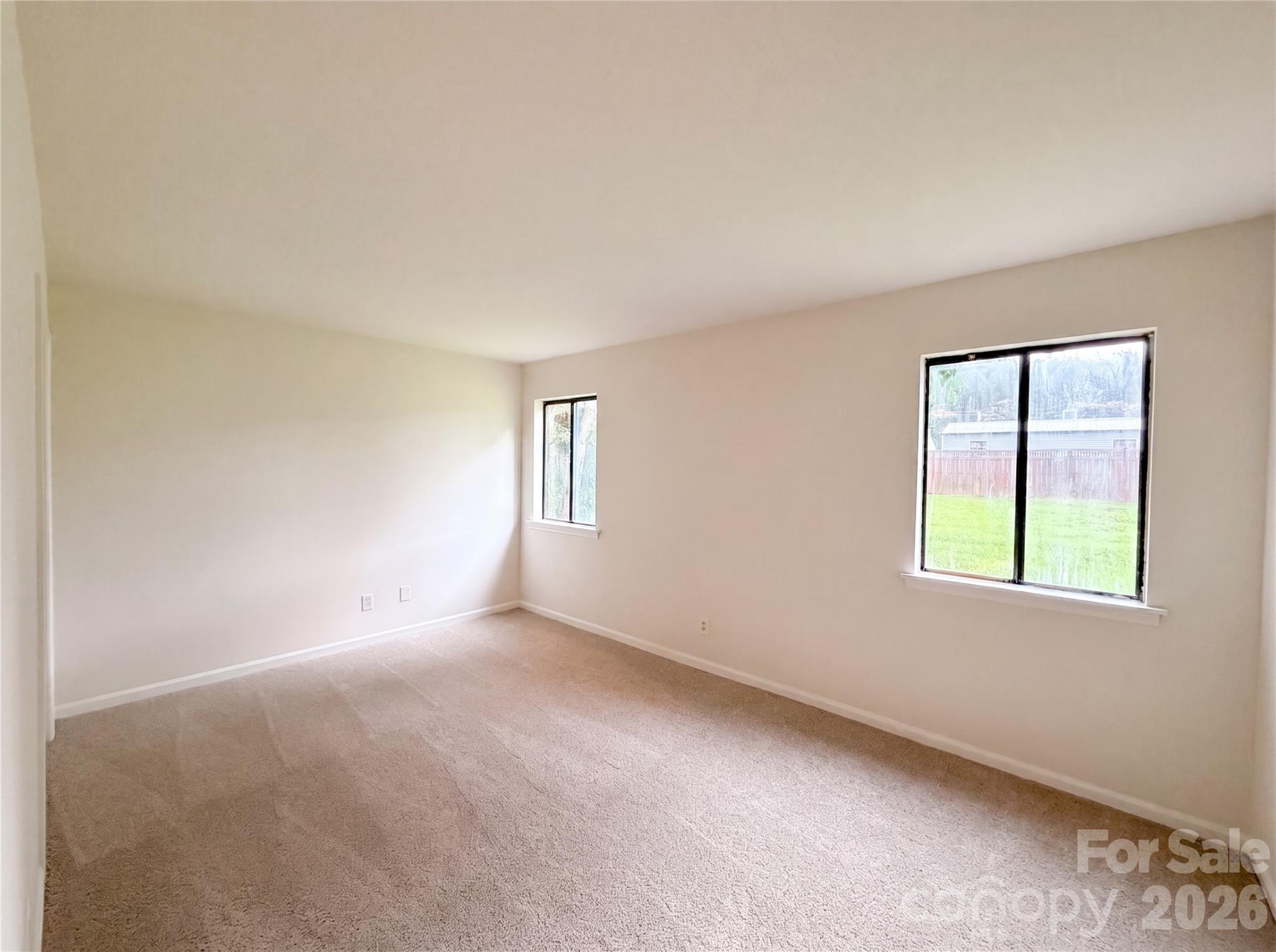 Photo 13 of 10015 Garth Wood Road, Charlotte, NC