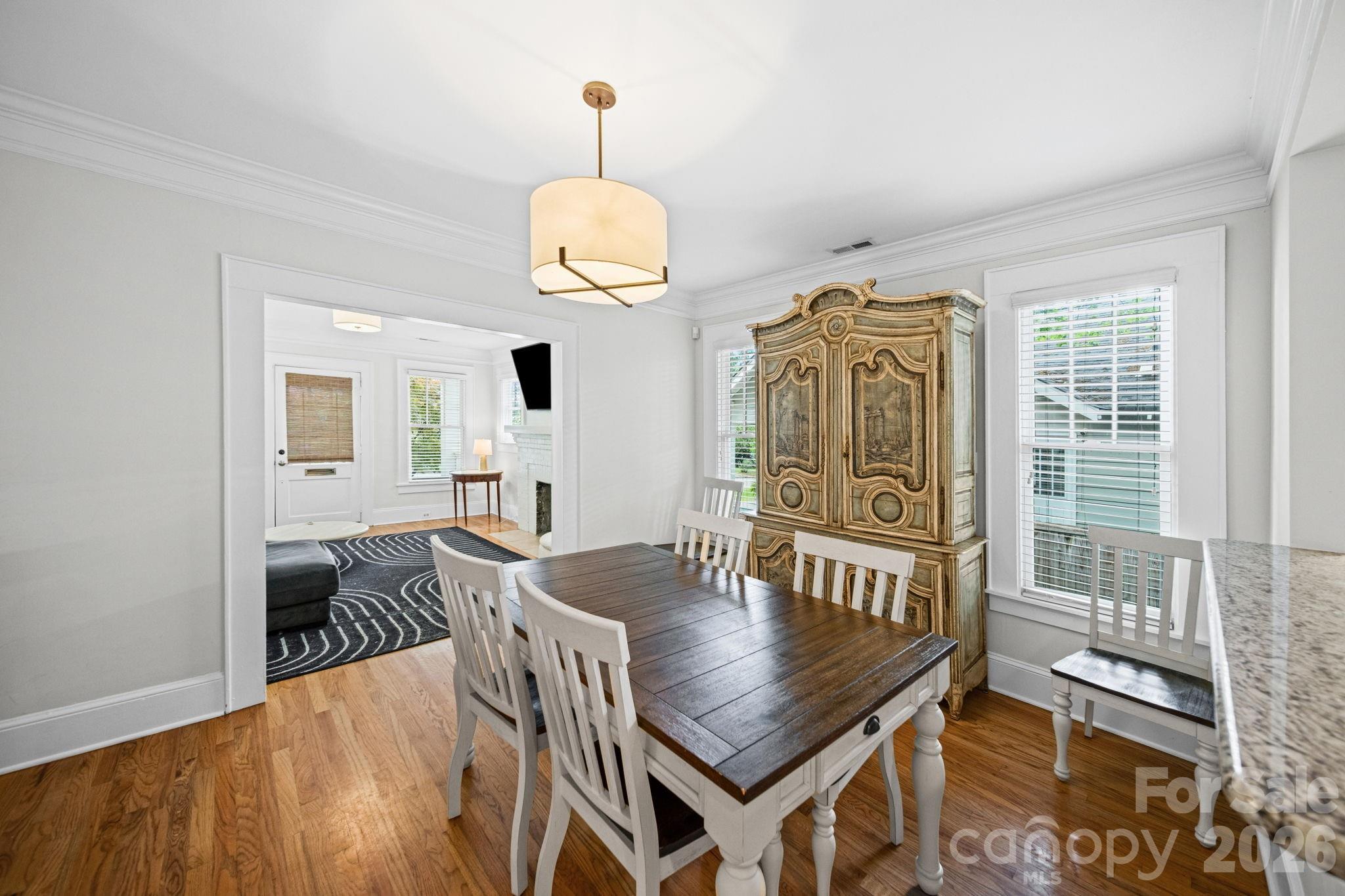 Photo 4 of 320 Westwood Avenue, Charlotte, NC