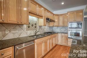 439 Ohenry Avenue, Davidson, NC - photo 3 of 44