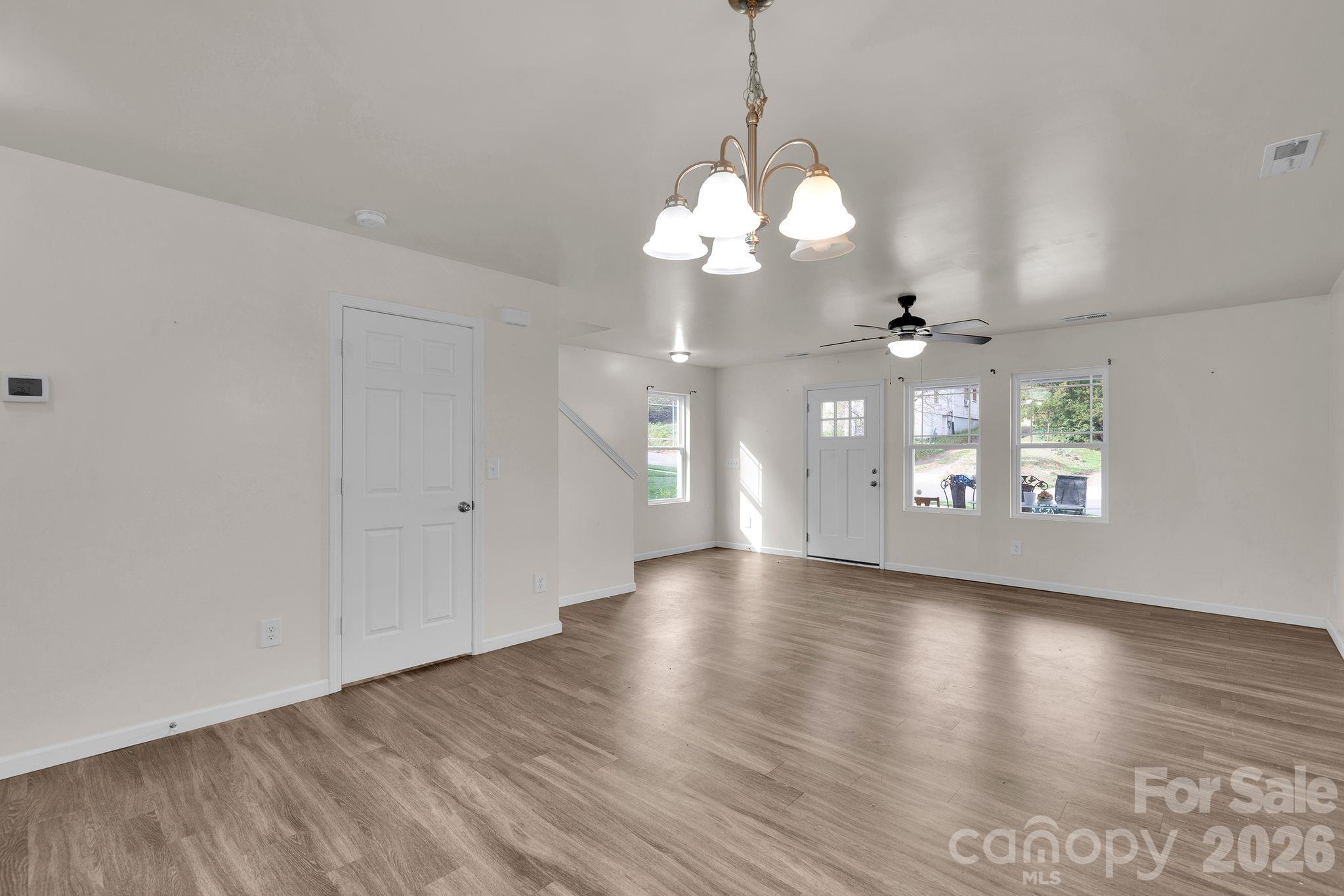 372 E Mills Avenue, Mooresville, NC - photo 18 of 29