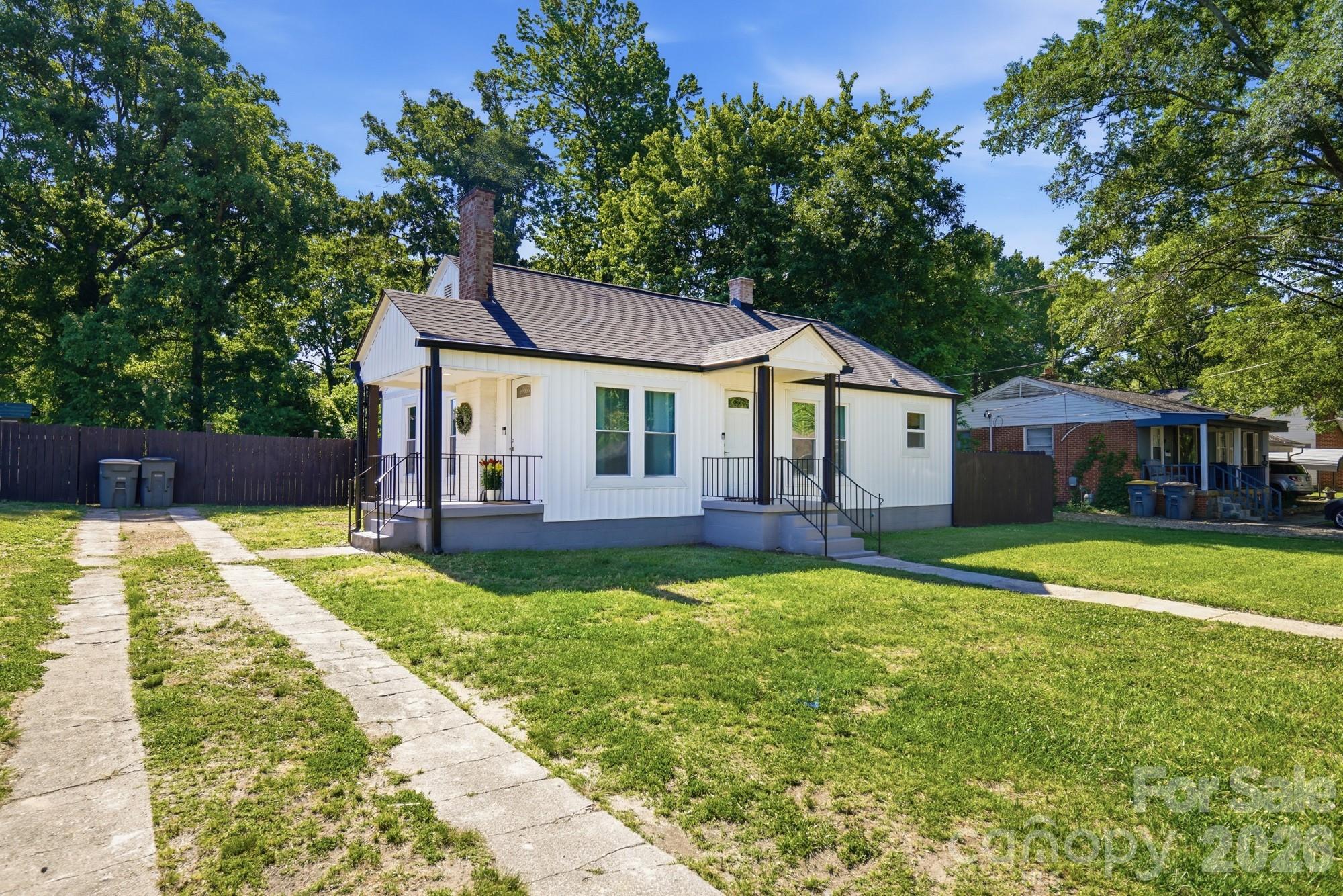 912 Laura Avenue, Kannapolis, NC - photo 2 of 27