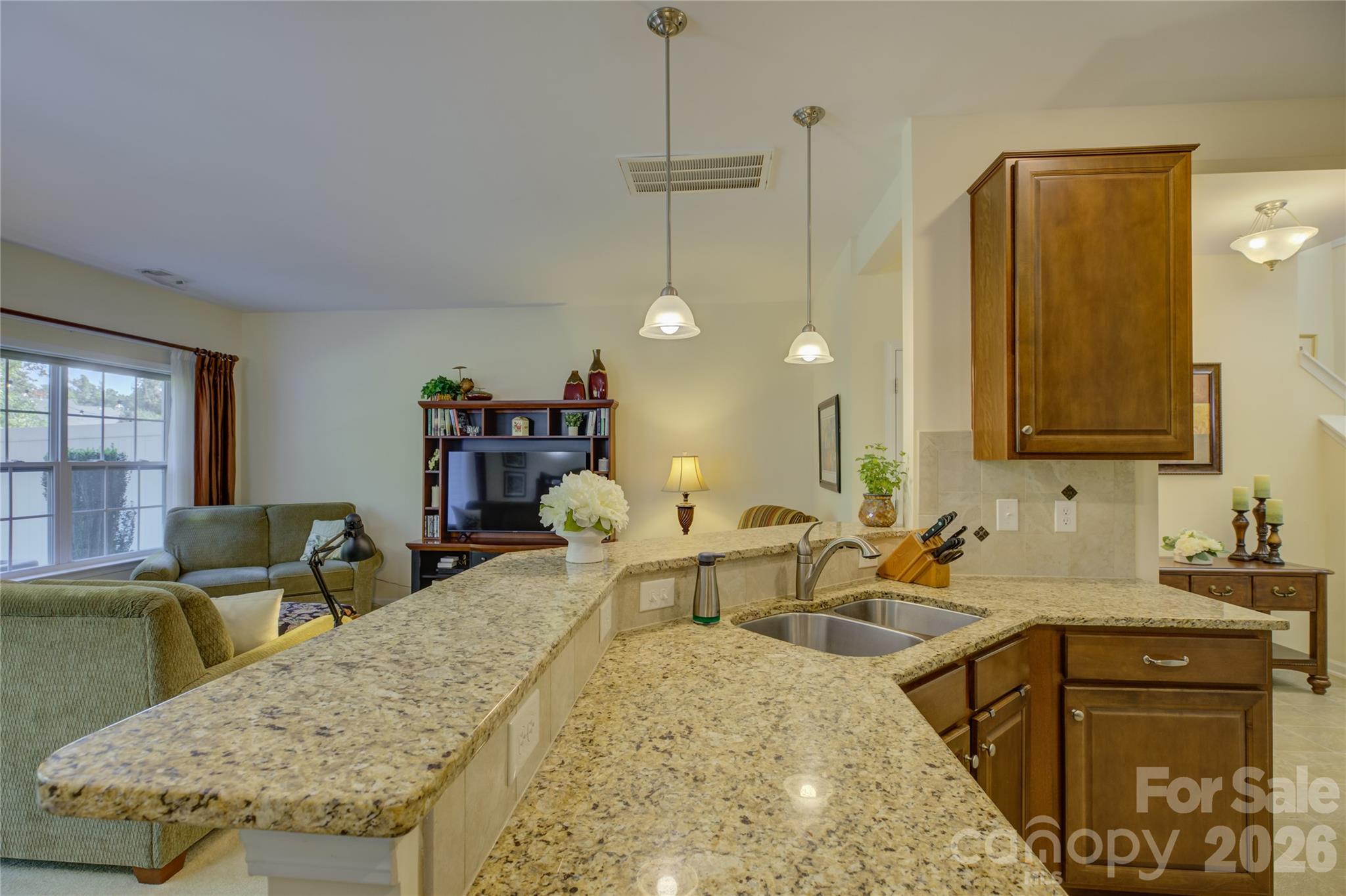 11743 Stockdale Court, Pineville, NC - photo 8 of 40