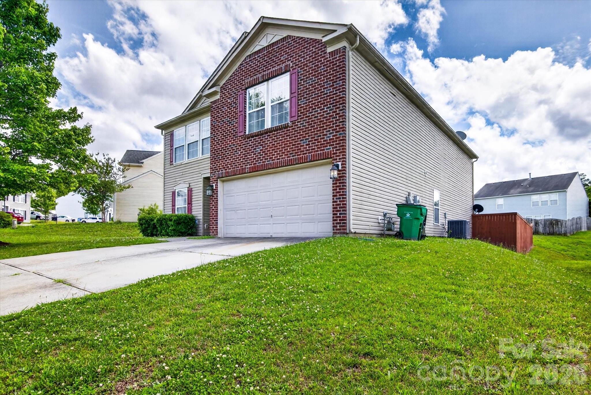 Photo 2 of 1533 Bray Drive, Charlotte, NC