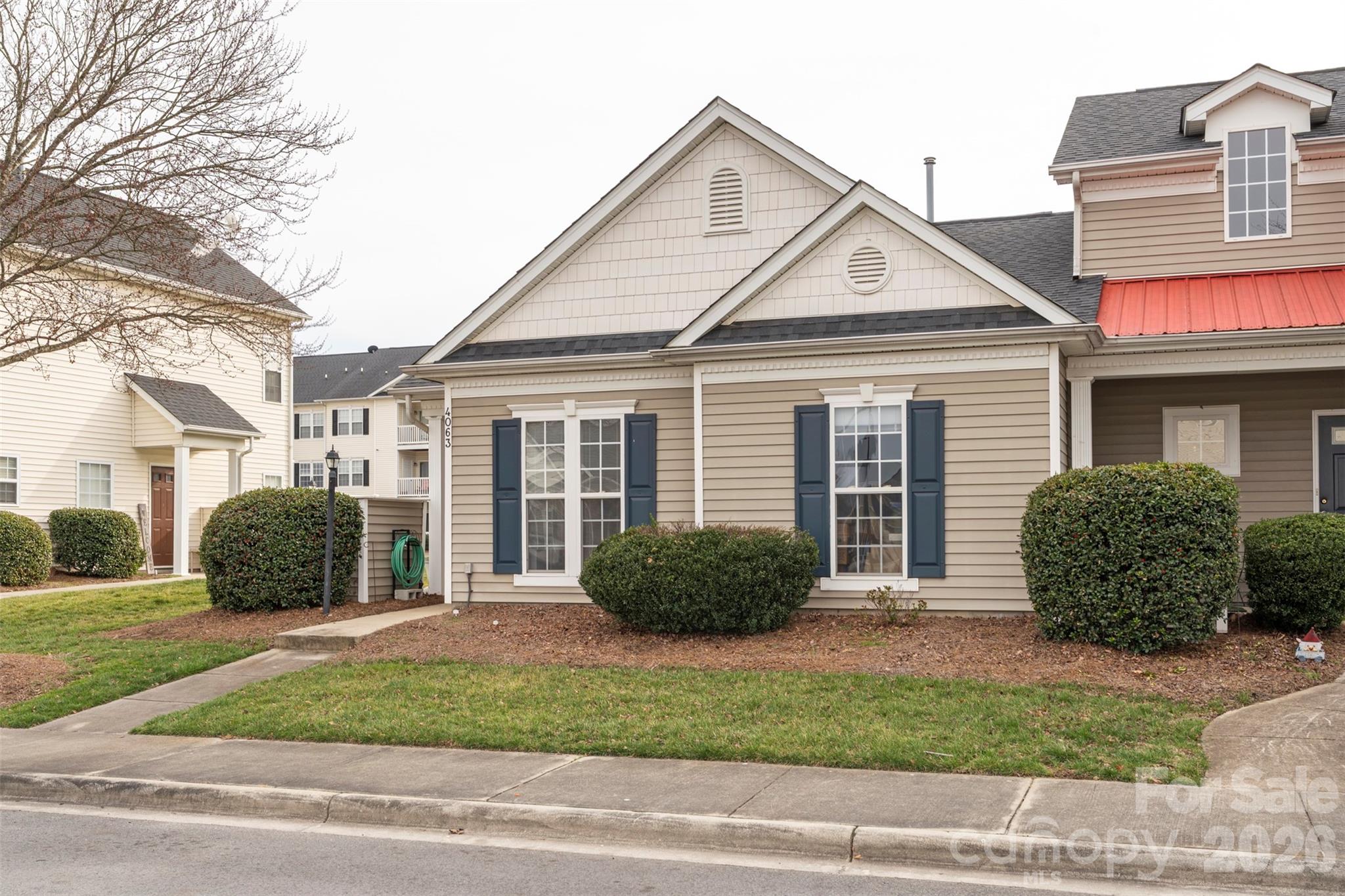 4063 Center Place Drive, Harrisburg, NC - photo 3 of 36