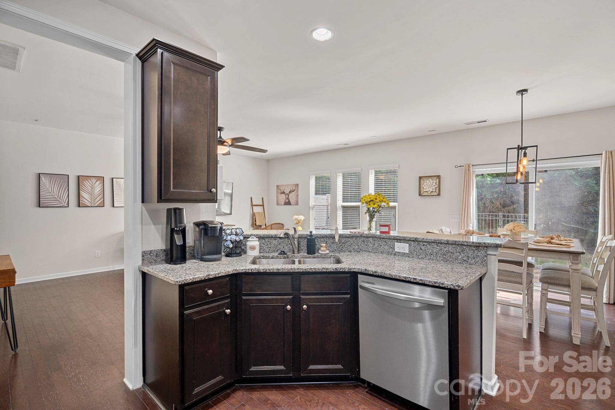 Photo 11 of 2219 Whitford Lane, Charlotte, NC