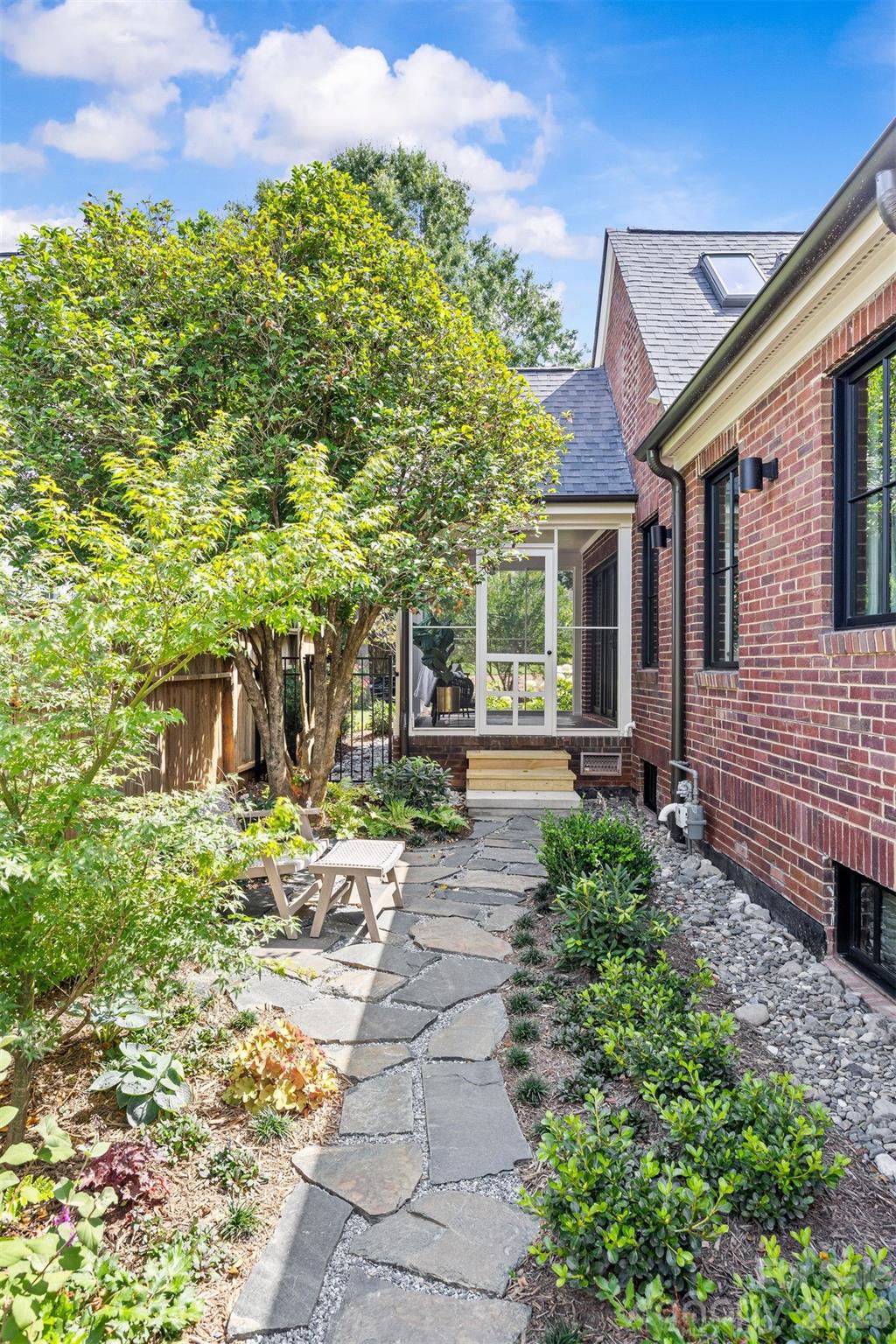 Home for sale at 2509 Belvedere Avenue, Charlotte, NC — photo 35 of 46