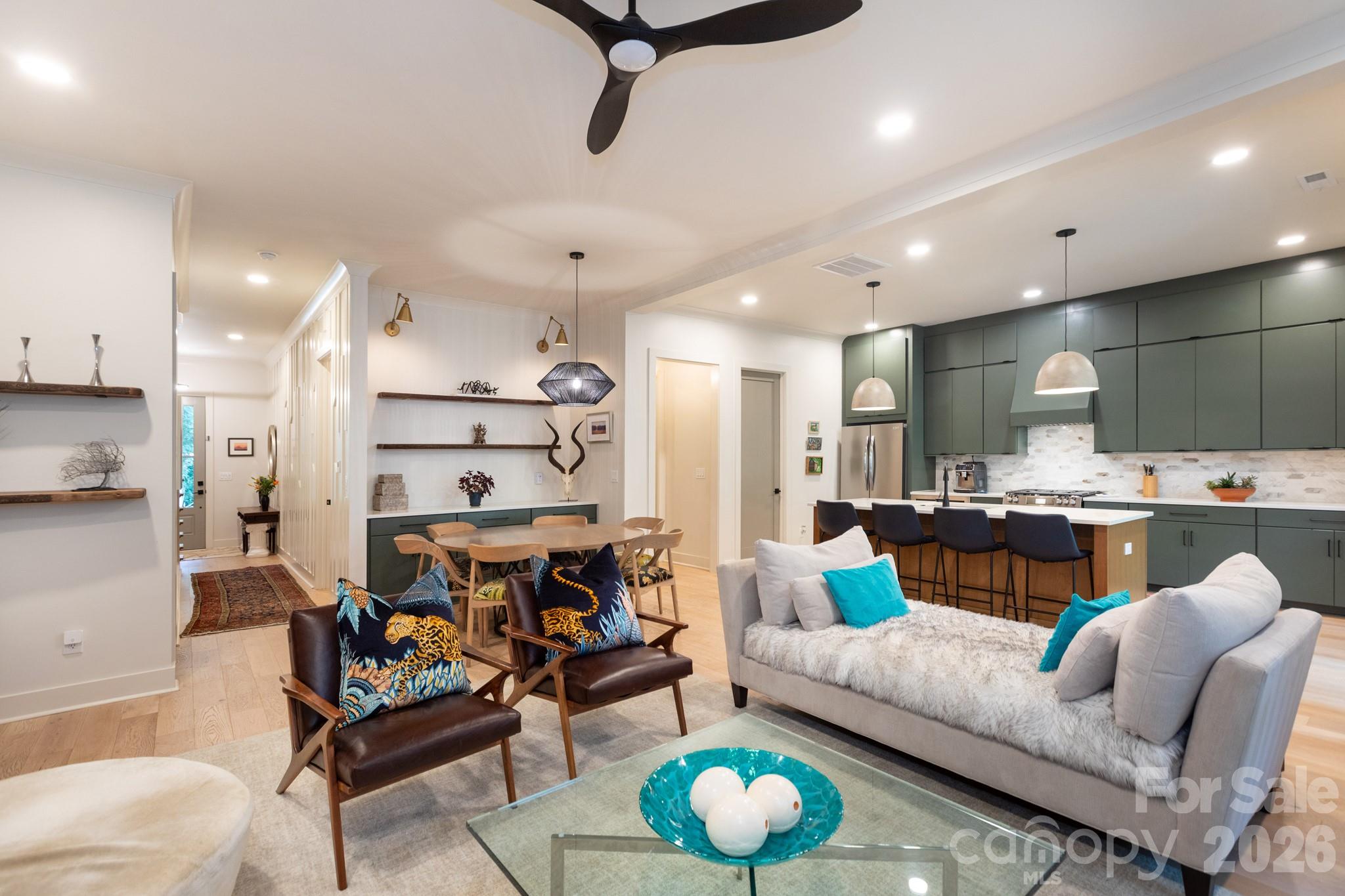 Photo 7 of 1602 Herrin Avenue, Charlotte, NC