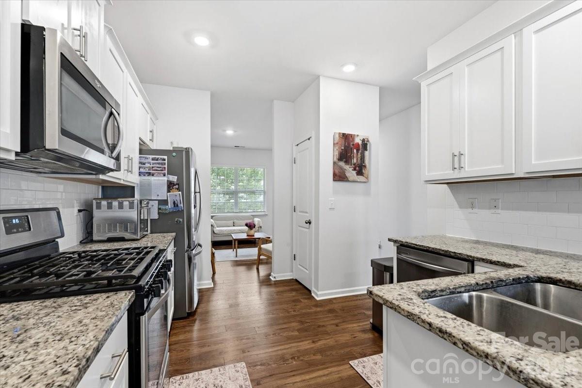 Photo 12 of 8022 Rowling Drive, Charlotte, NC