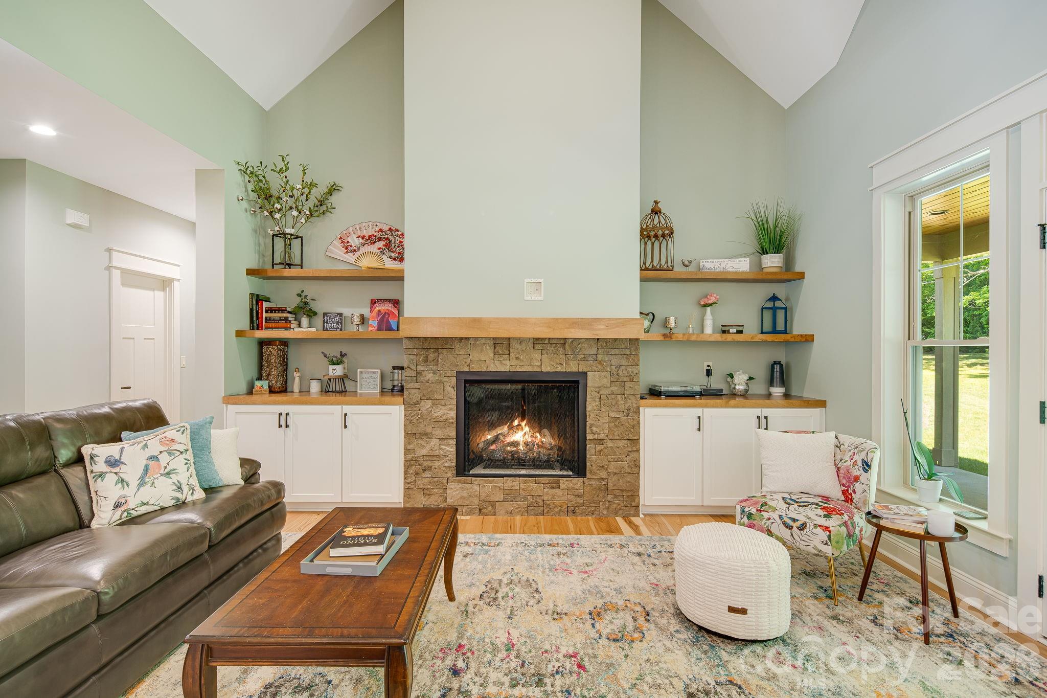30 Shipman Parkway, Flat Rock, NC - photo 6 of 41