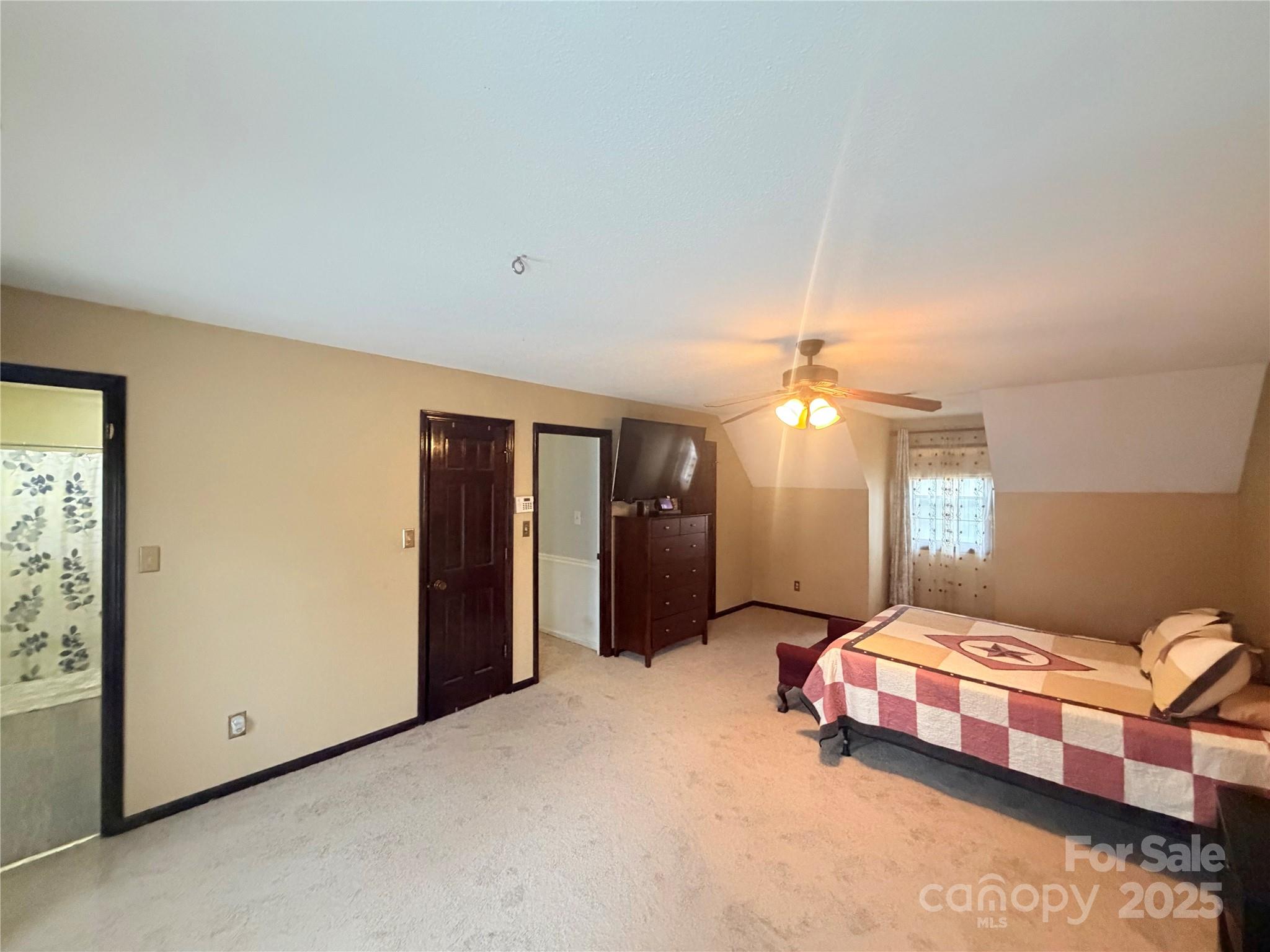 Home for sale at 709 Woodside Drive, Kings Mountain, NC — photo 18 of 25
