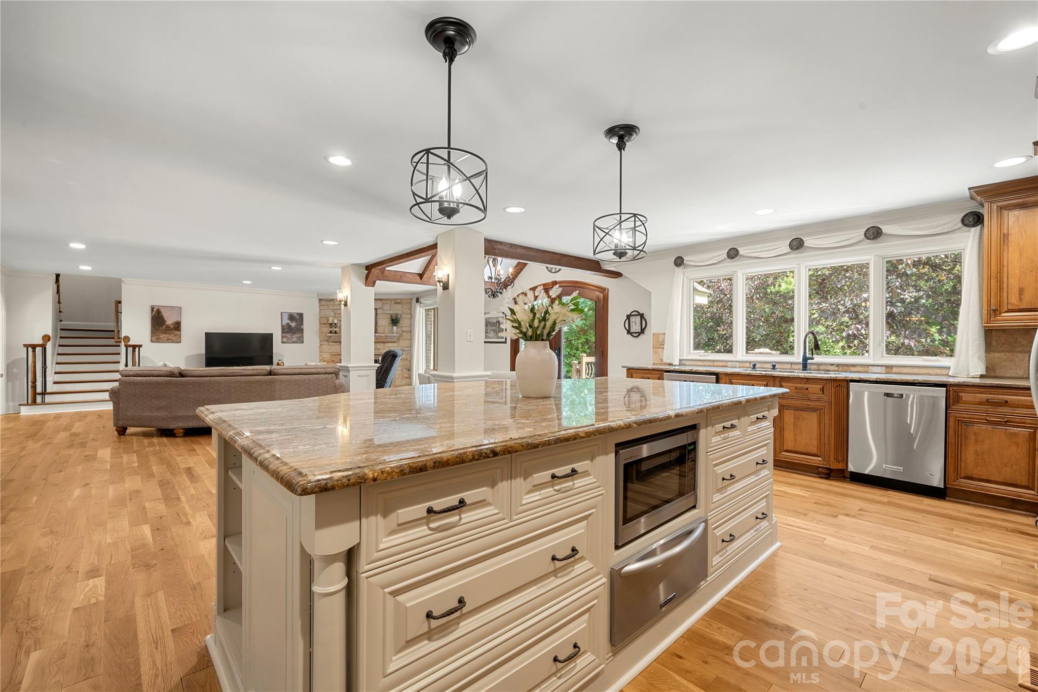 4531 Montibello Drive, Charlotte, NC - photo 16 of 49