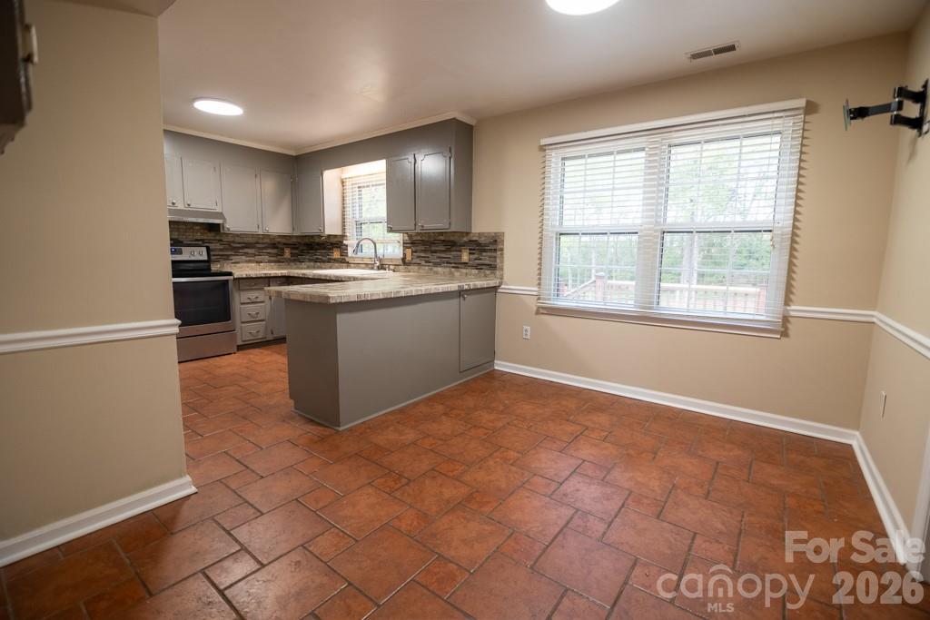 Photo 25 of 2232 Lawton Bluff Road, Charlotte, NC