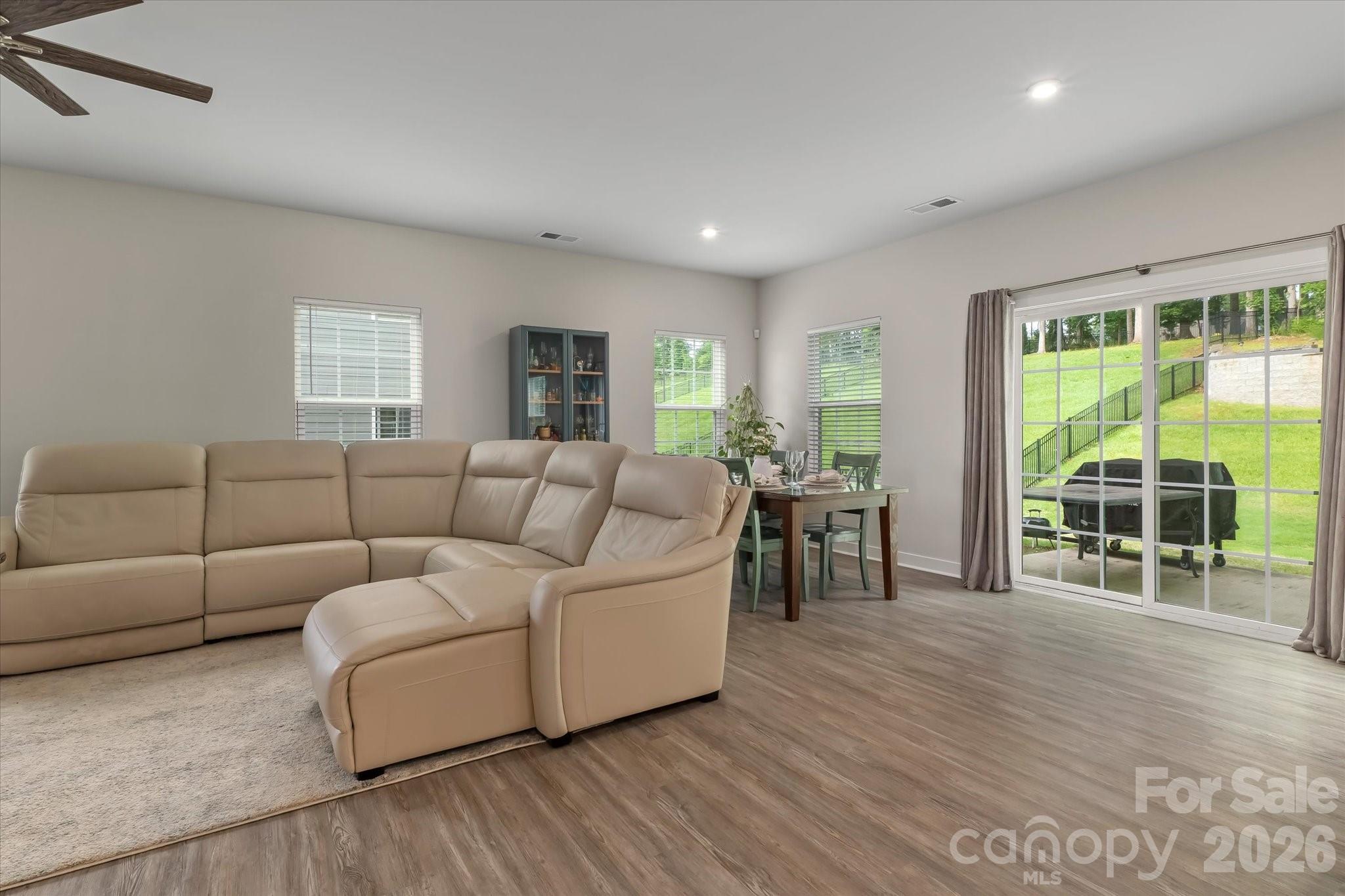 Photo 7 of 10250 Paper Birch Drive, Charlotte, NC