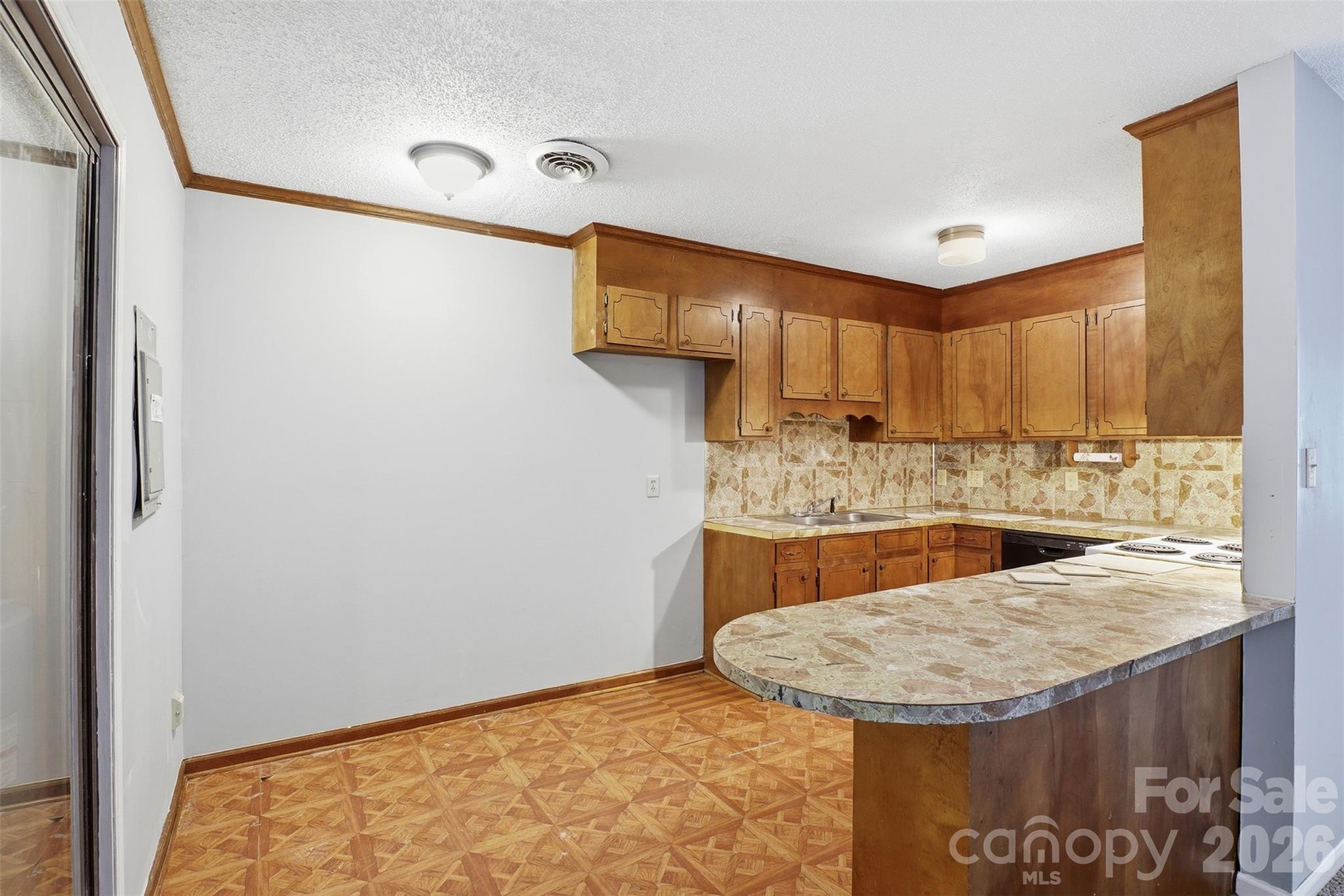 141 Glenwood DriveE, Rock Hill, SC - photo 9 of 26