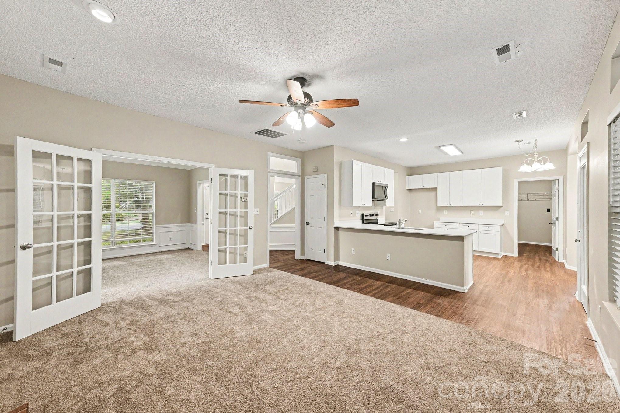 Home for sale at 4619 Kirkgard Trail, Charlotte, NC — photo 18 of 27
