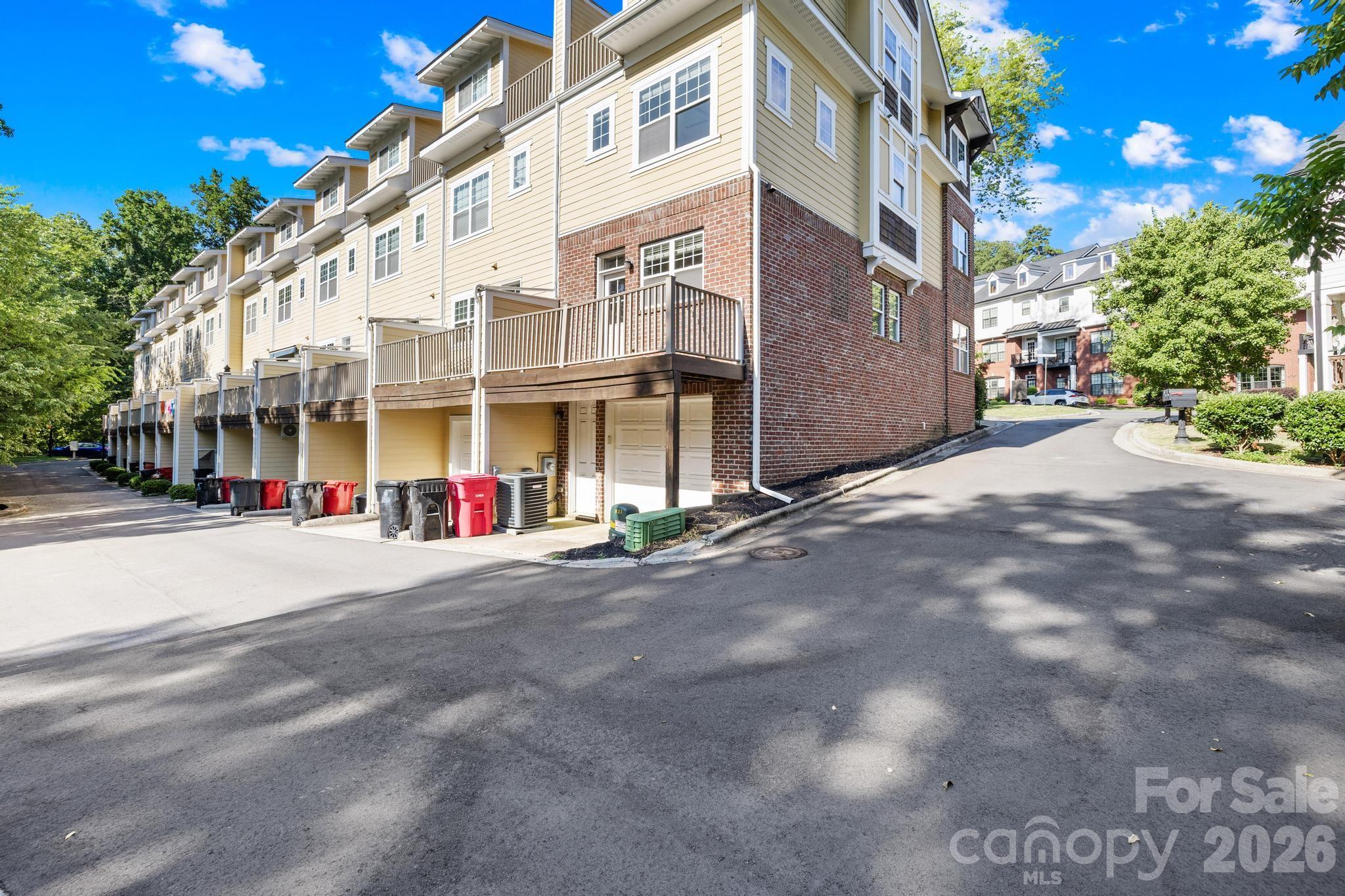605 Village Main Circle, Davidson, NC - photo 3 of 28
