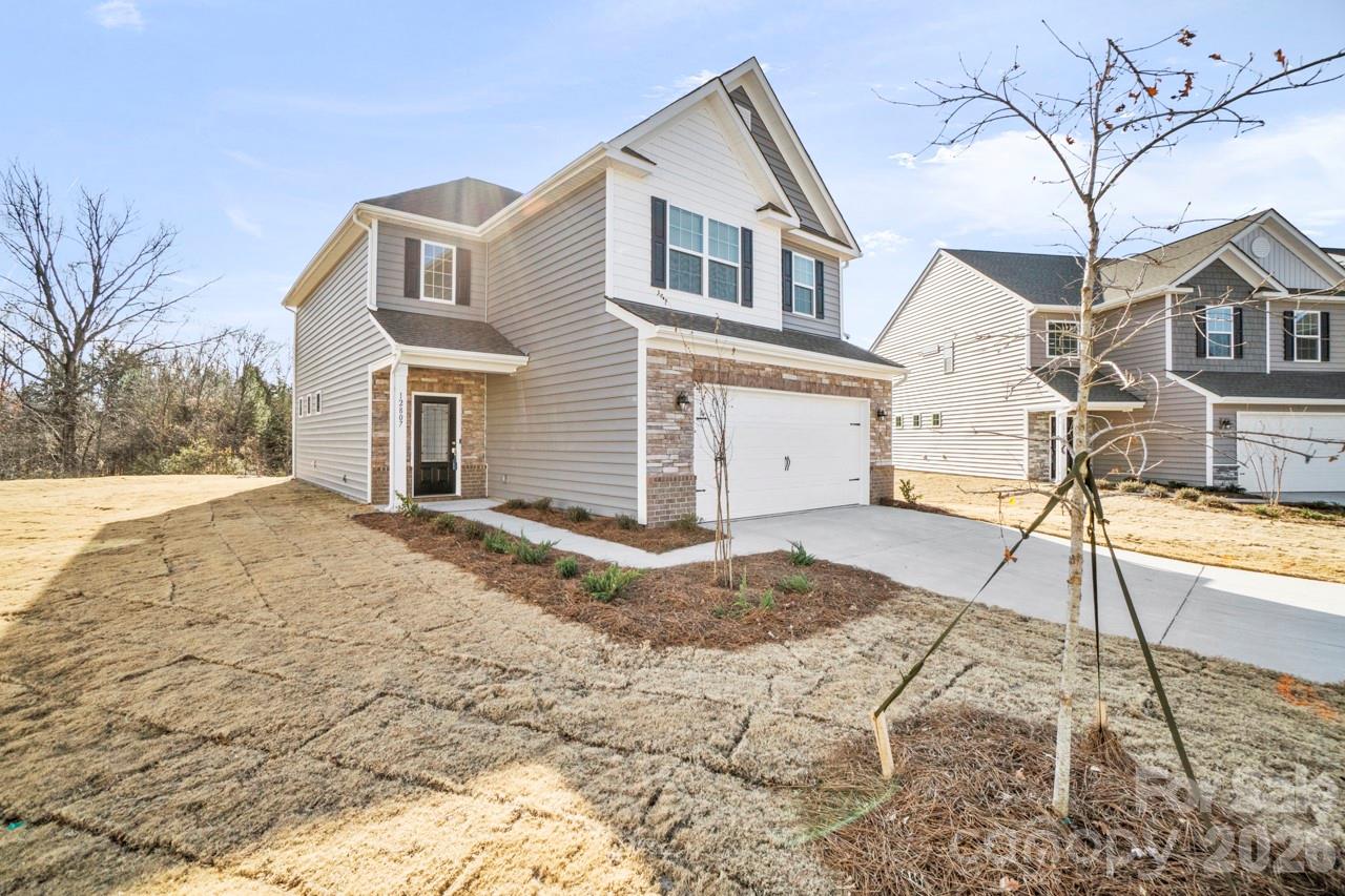 Photo 3 of 12807 Canterbury Castle Drive, Charlotte, NC