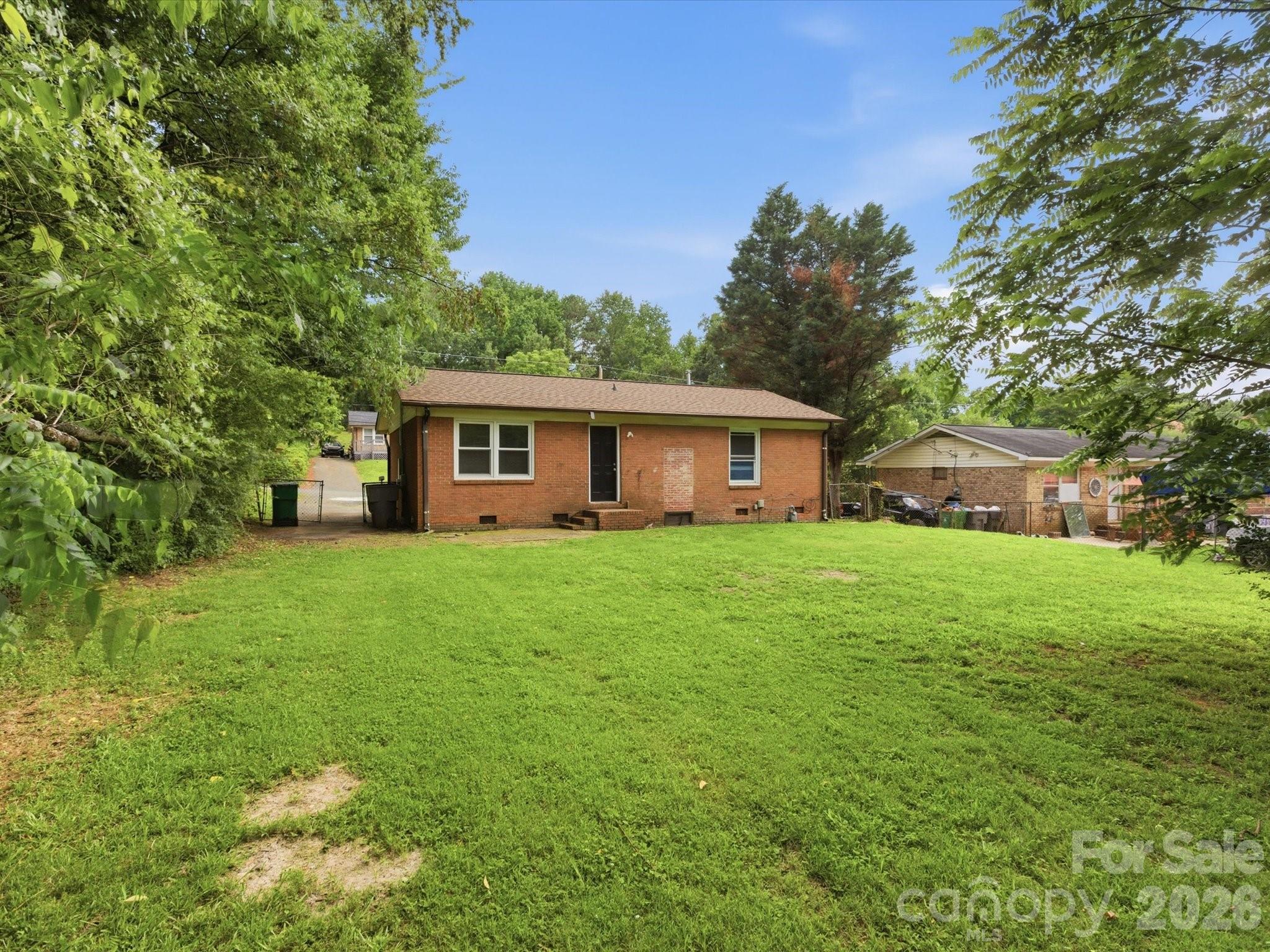 Photo 18 of 622 Dunbrook Lane, Charlotte, NC