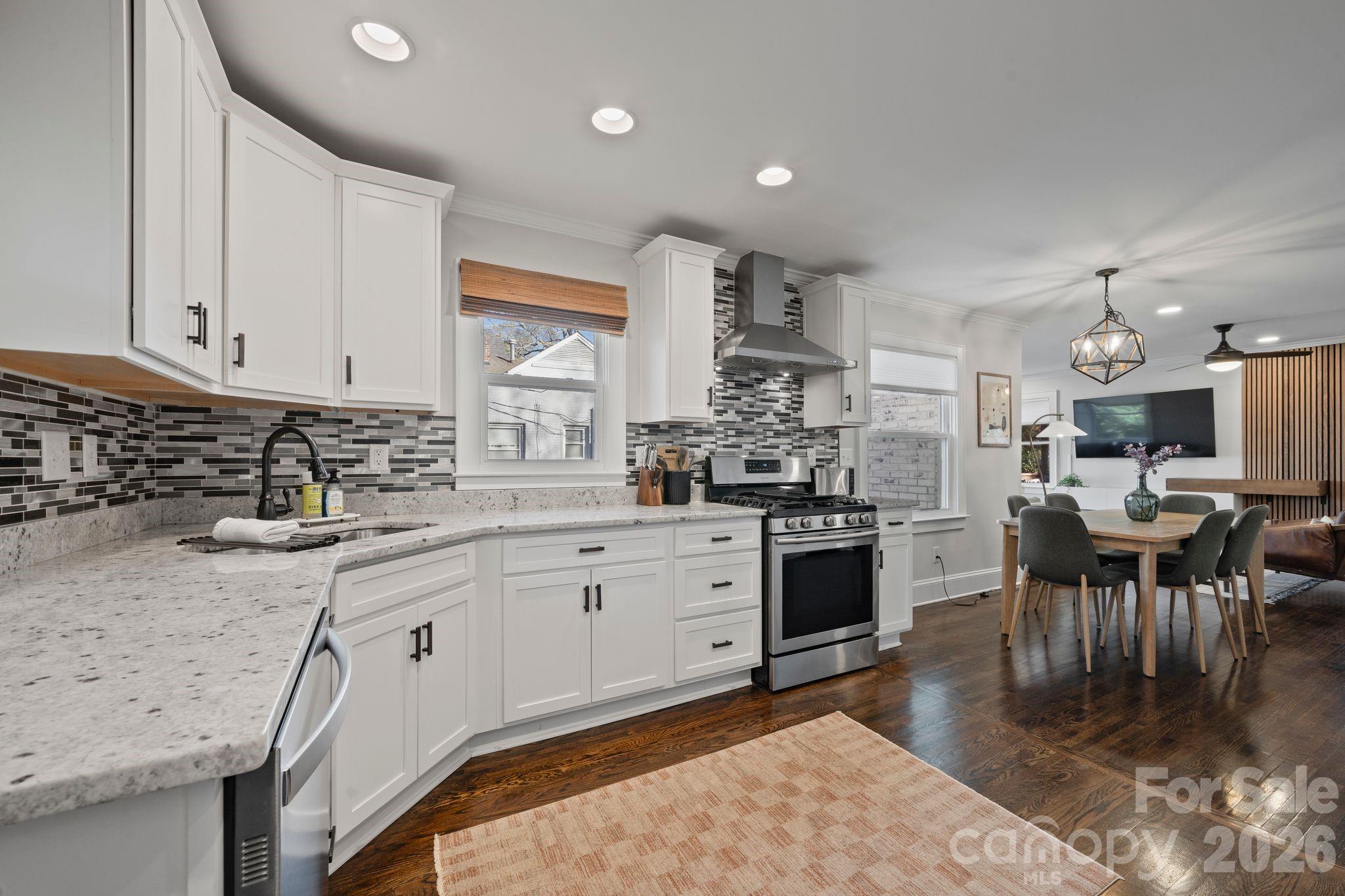 3720 Tuckaseegee Road, Charlotte, NC - photo 9 of 38