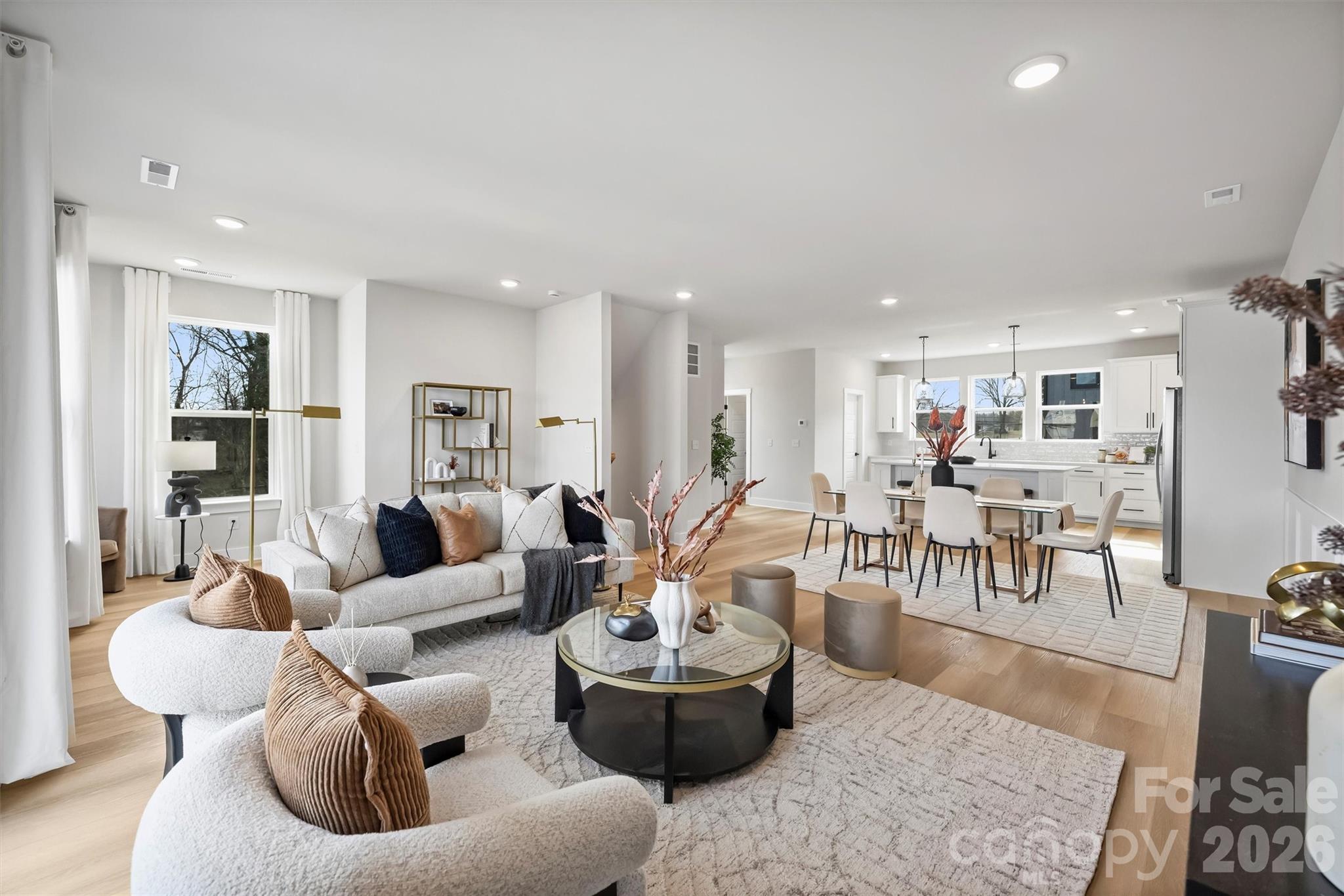 Photo 9 of 8006 Sansom Circle, Charlotte, NC
