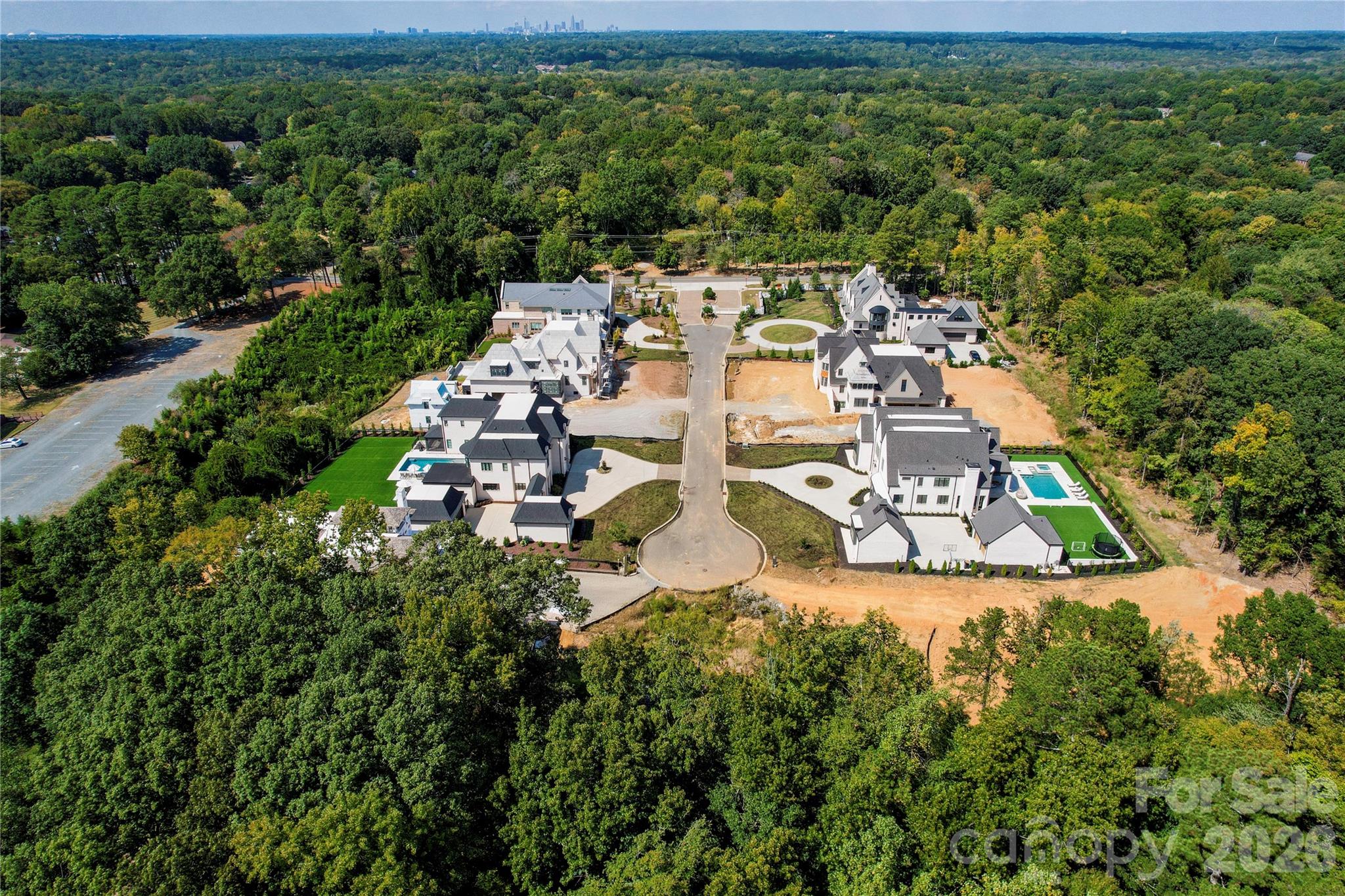 Photo 11 of 8023 Litaker Manor Court, Charlotte, NC