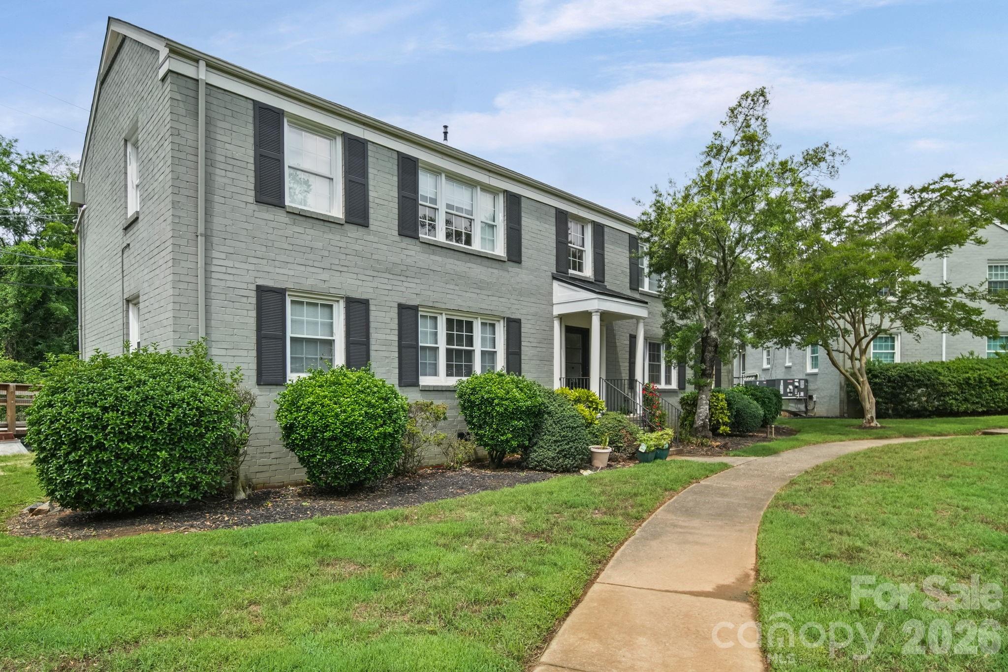 Photo 14 of 241 Wakefield DriveC, Charlotte, NC