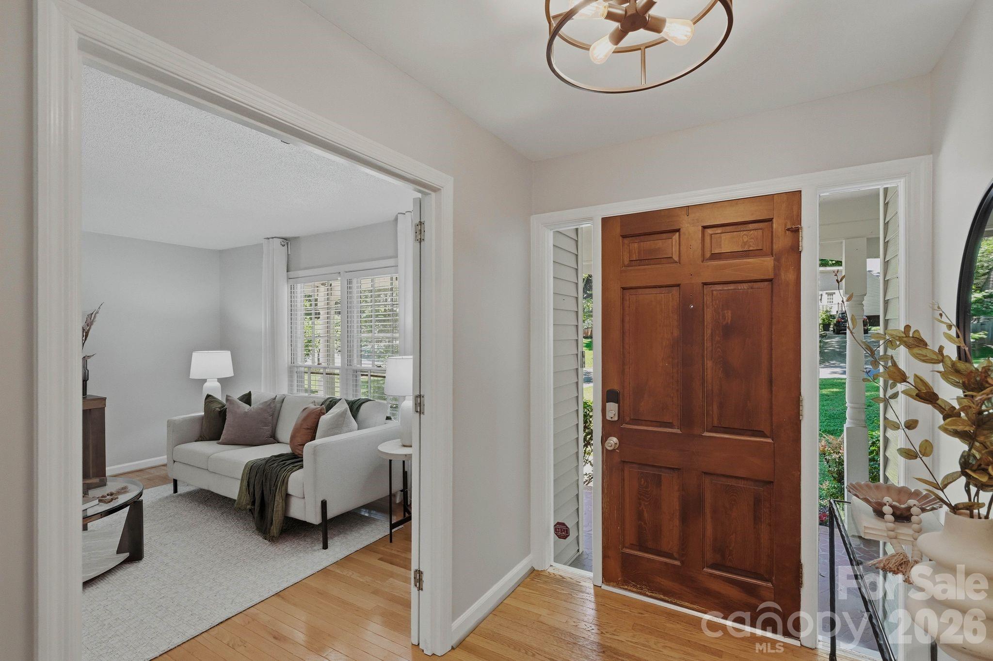 Photo 3 of 6109 Kingstree Drive, Charlotte, NC