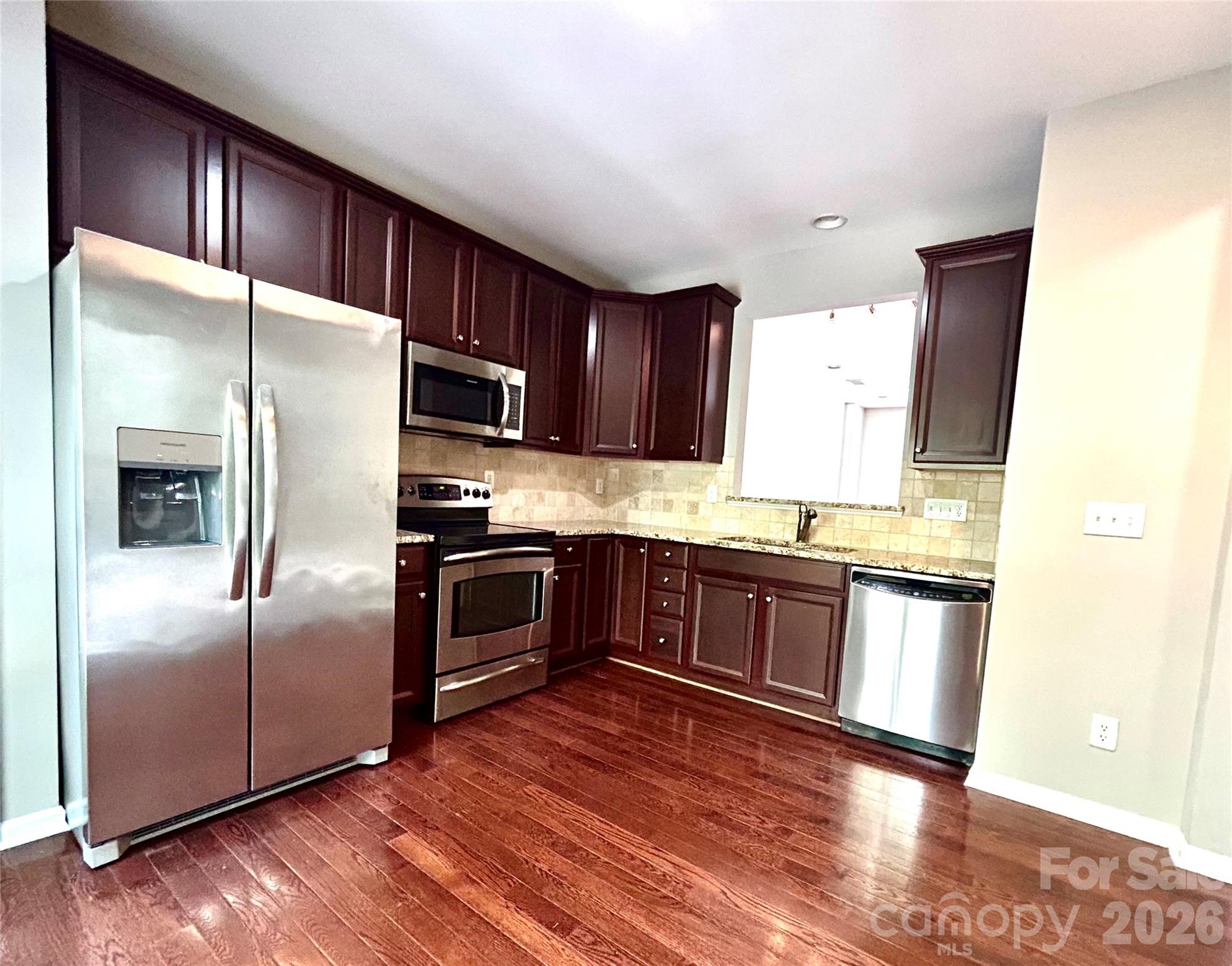 251 Lincoln Street, Charlotte, NC - photo 9 of 22