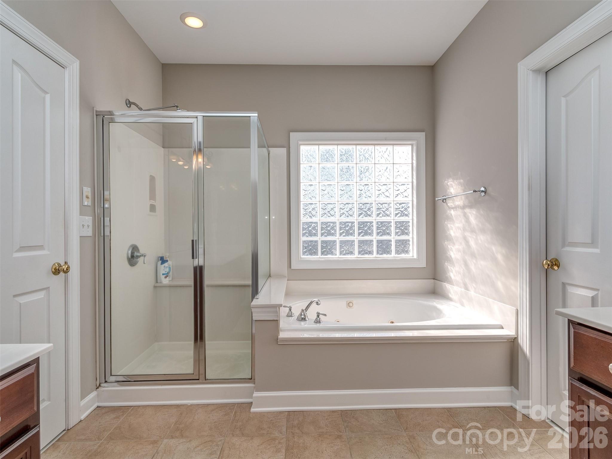 Photo 19 of 12103 Crescent Run Court, Charlotte, NC