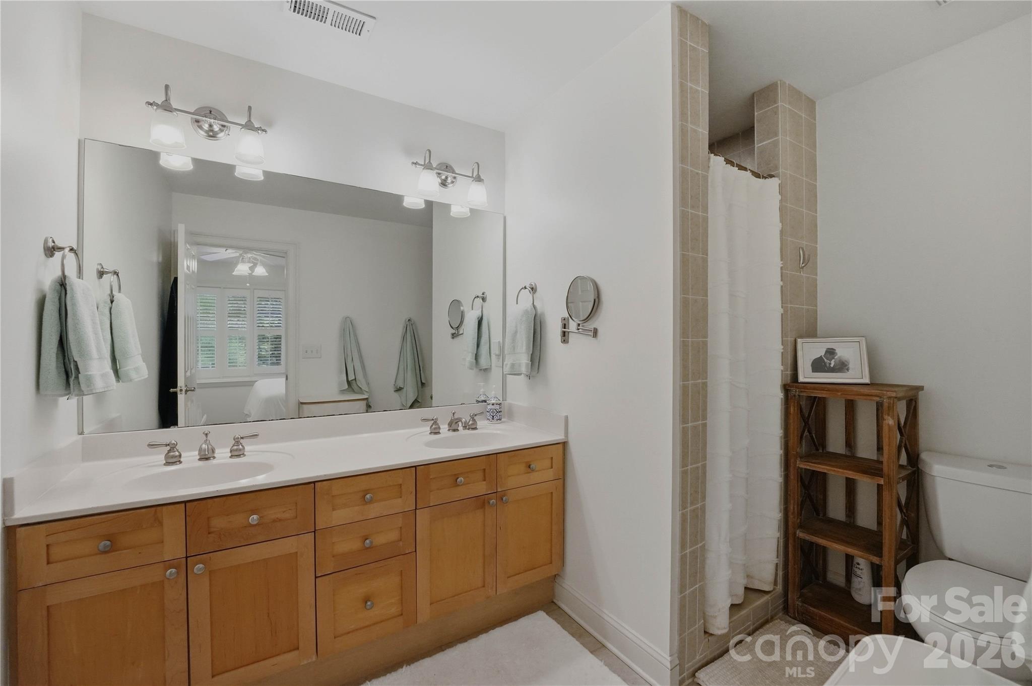 Photo 20 of 1234 Ivey Drive, Charlotte, NC
