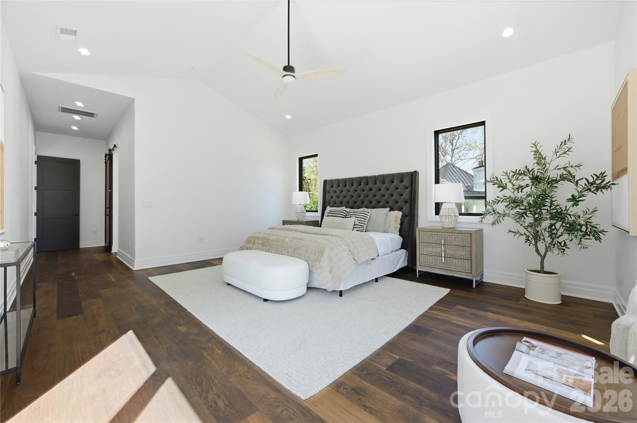 Photo 26 of 1423 S Wendover Road, Charlotte, NC