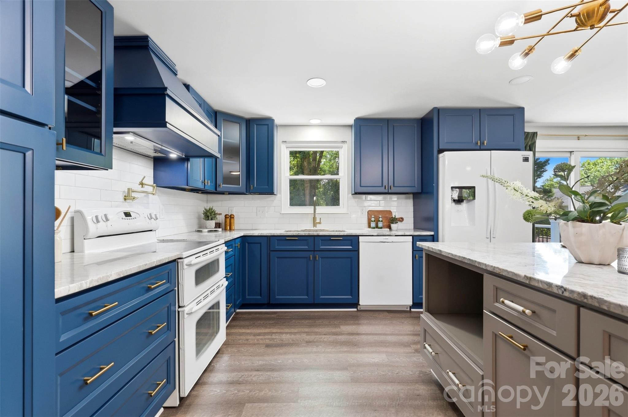 Photo 9 of 716 Regency Drive, Charlotte, NC