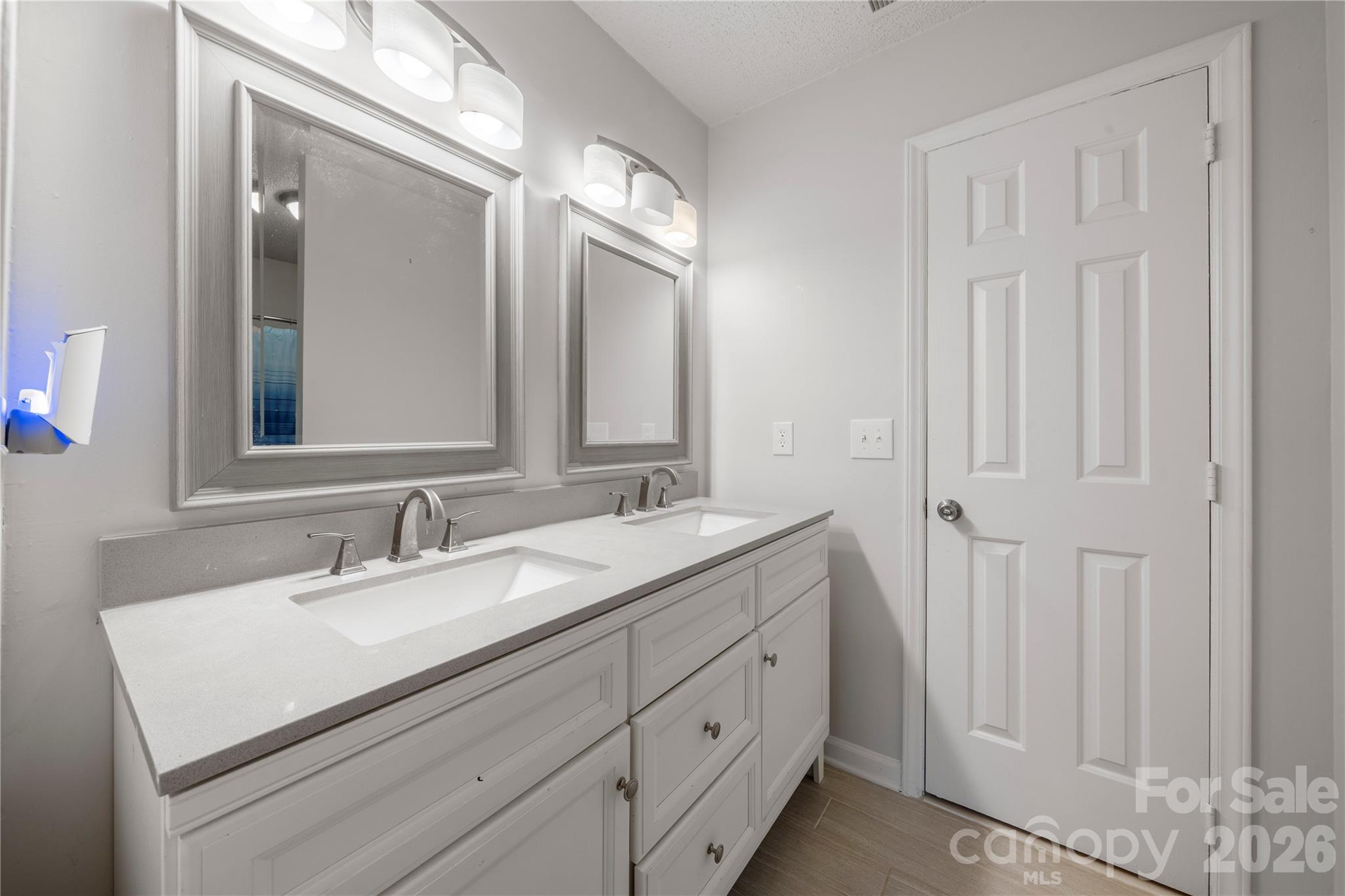 3072 Point Clear Drive, Tega Cay, SC - photo 21 of 48