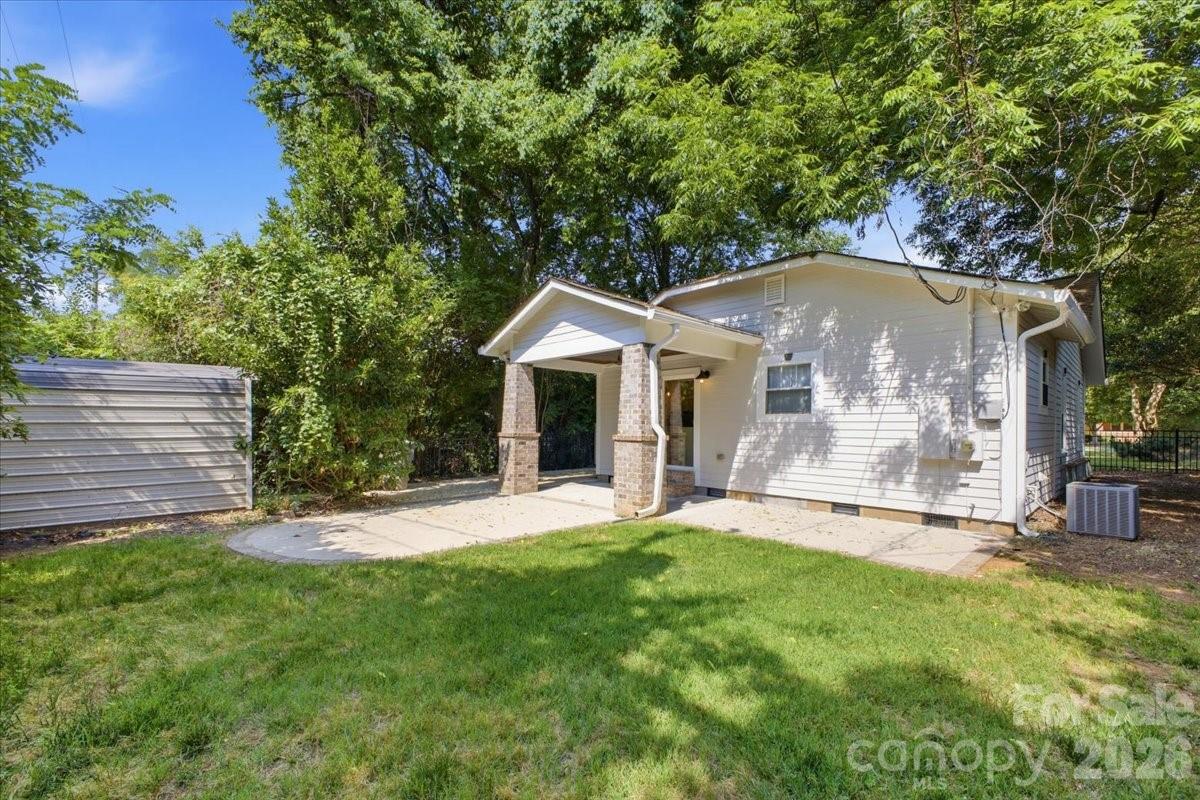813 Walnut Avenue, Charlotte, NC - photo 35 of 44