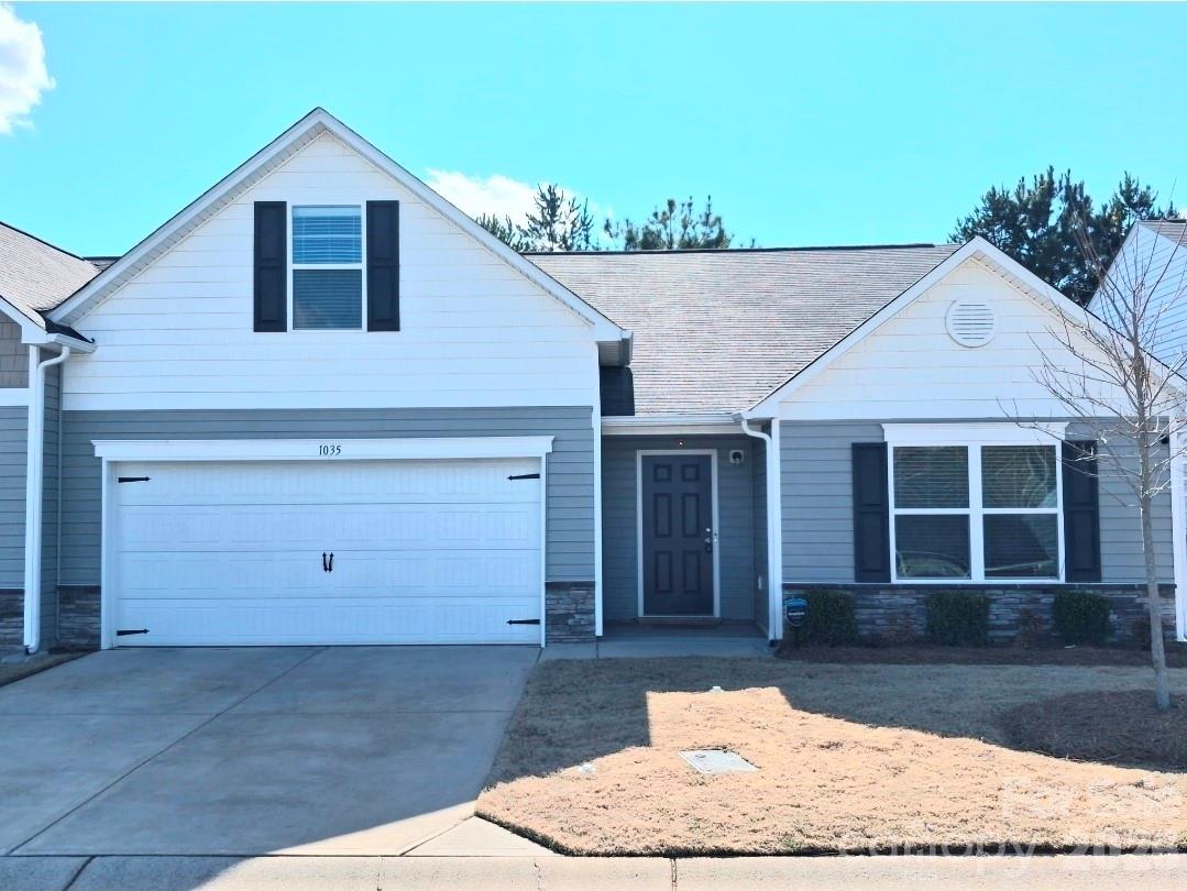1035 Silvertrace Drive, Salisbury, NC