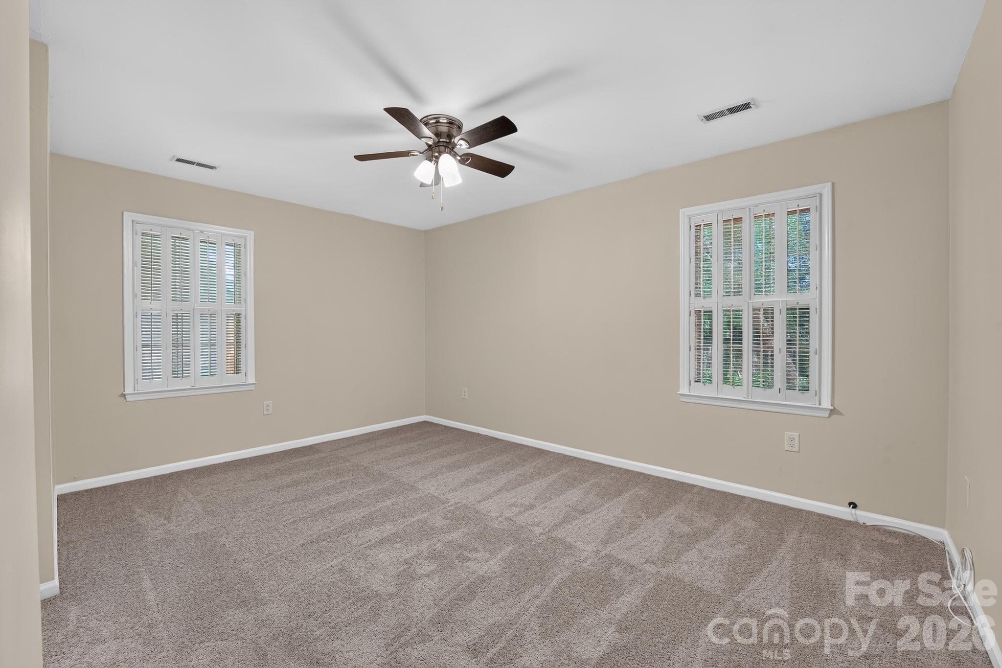 Photo 12 of 7812 Surreywood Place, Charlotte, NC
